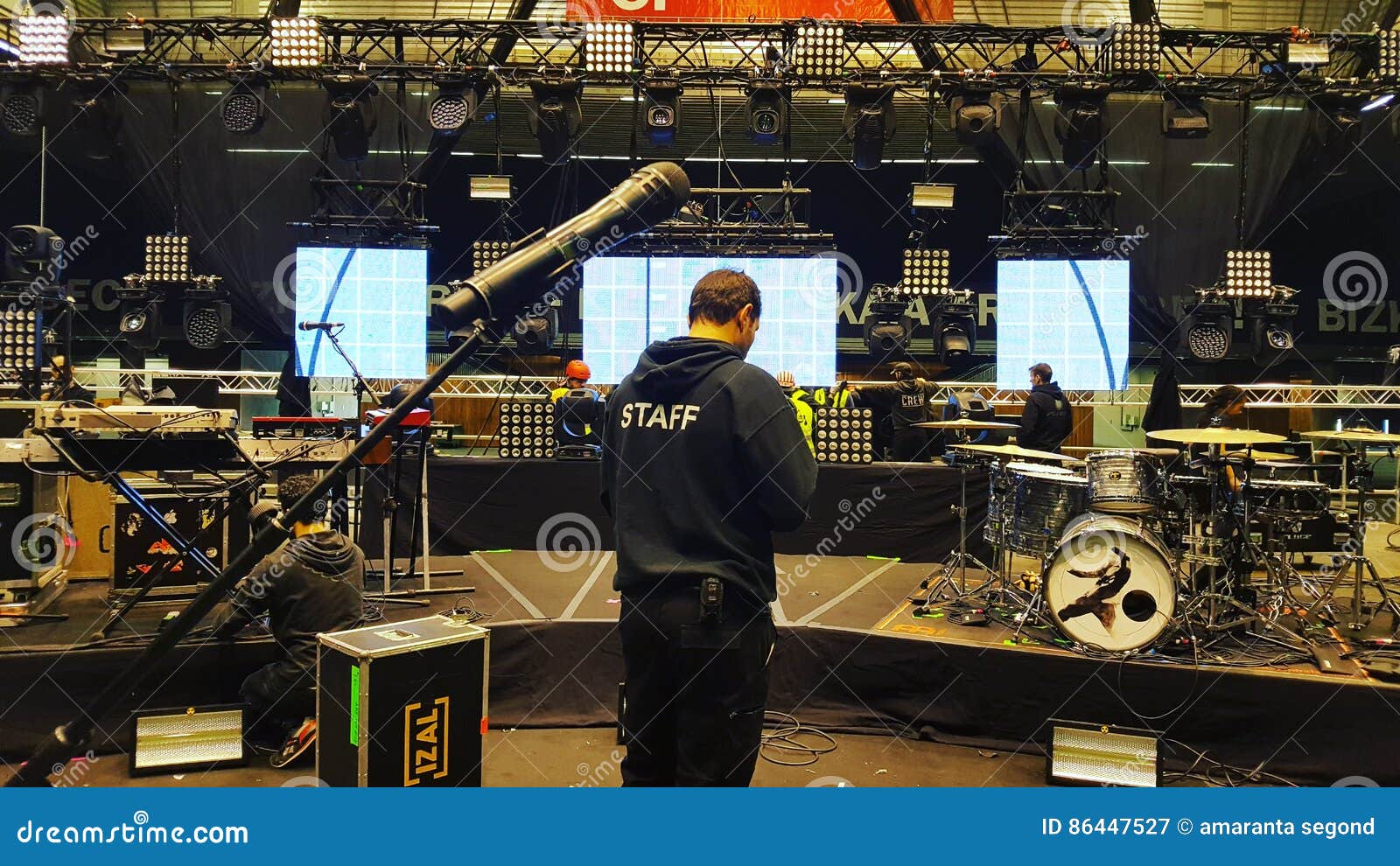 Staff editorial photography. Image of music, concert - 86447527