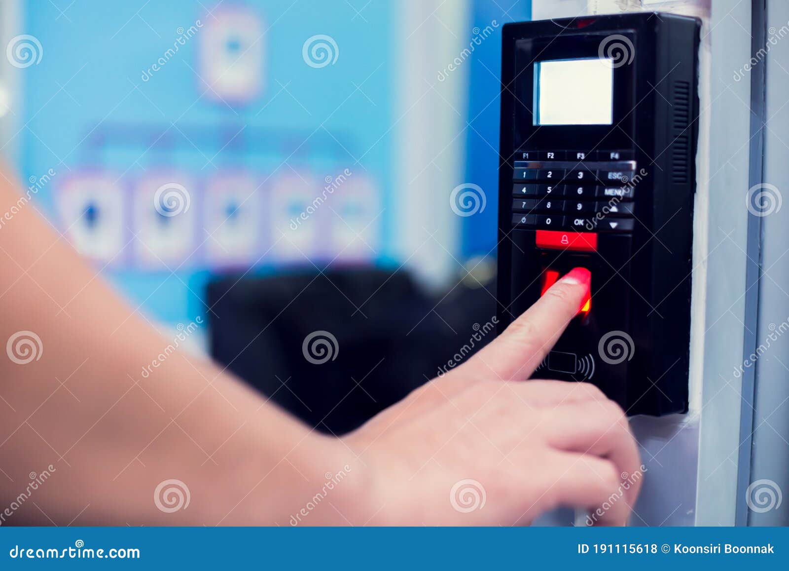 Staff Push Down Electronic Control Machine with Finger Scan To Access ...
