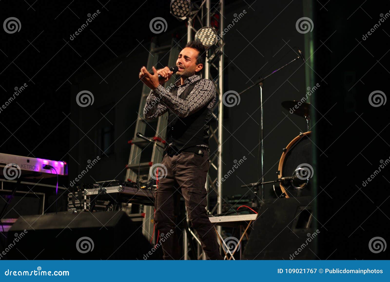 Stage, Musician, Performance, Music Picture. Image: 109021767
