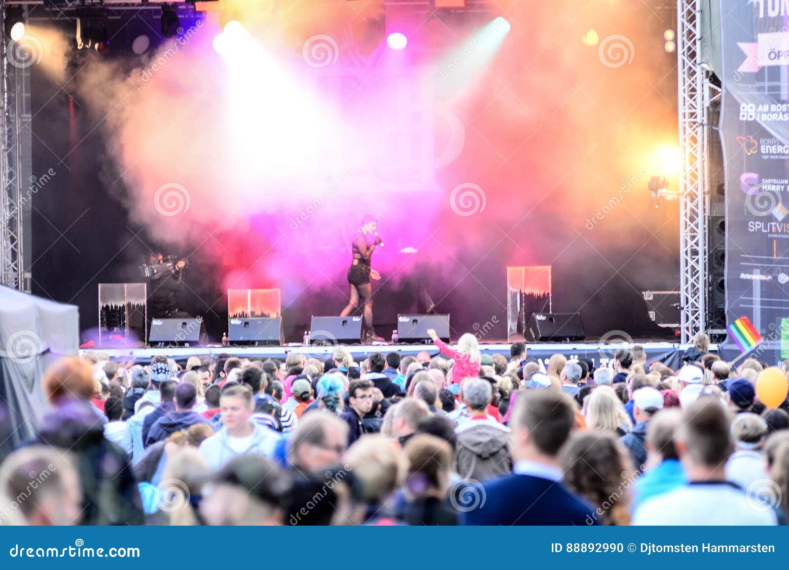 On stage editorial image. Image of beat, dance, music - 88892990