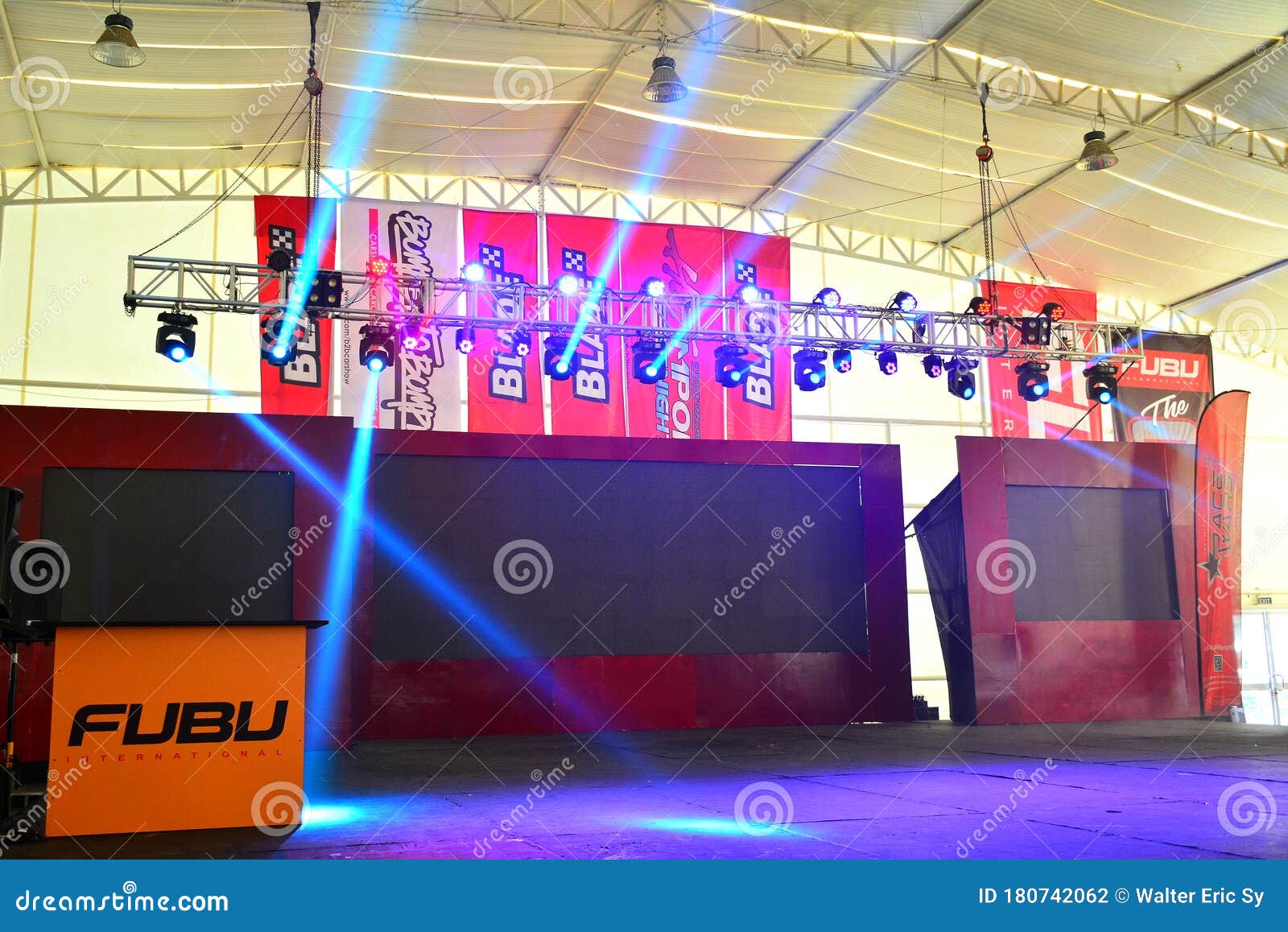 Stage Set at Hot Import Nights Car Show in Pasig, Philippines Editorial ...