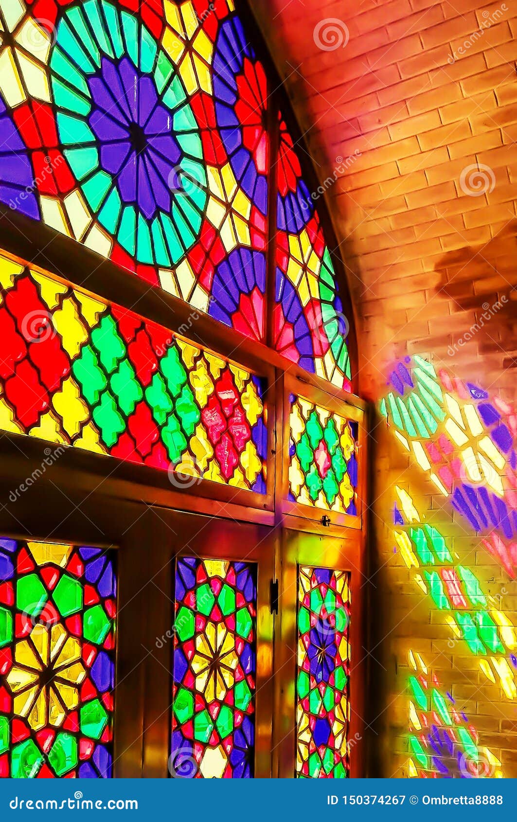 Rose Mosque. Light Filtering through the Stained Glass Windows ...