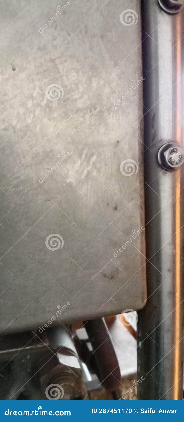 Stainless Plate with Several Box Fixing Bolts Used for Material and ...