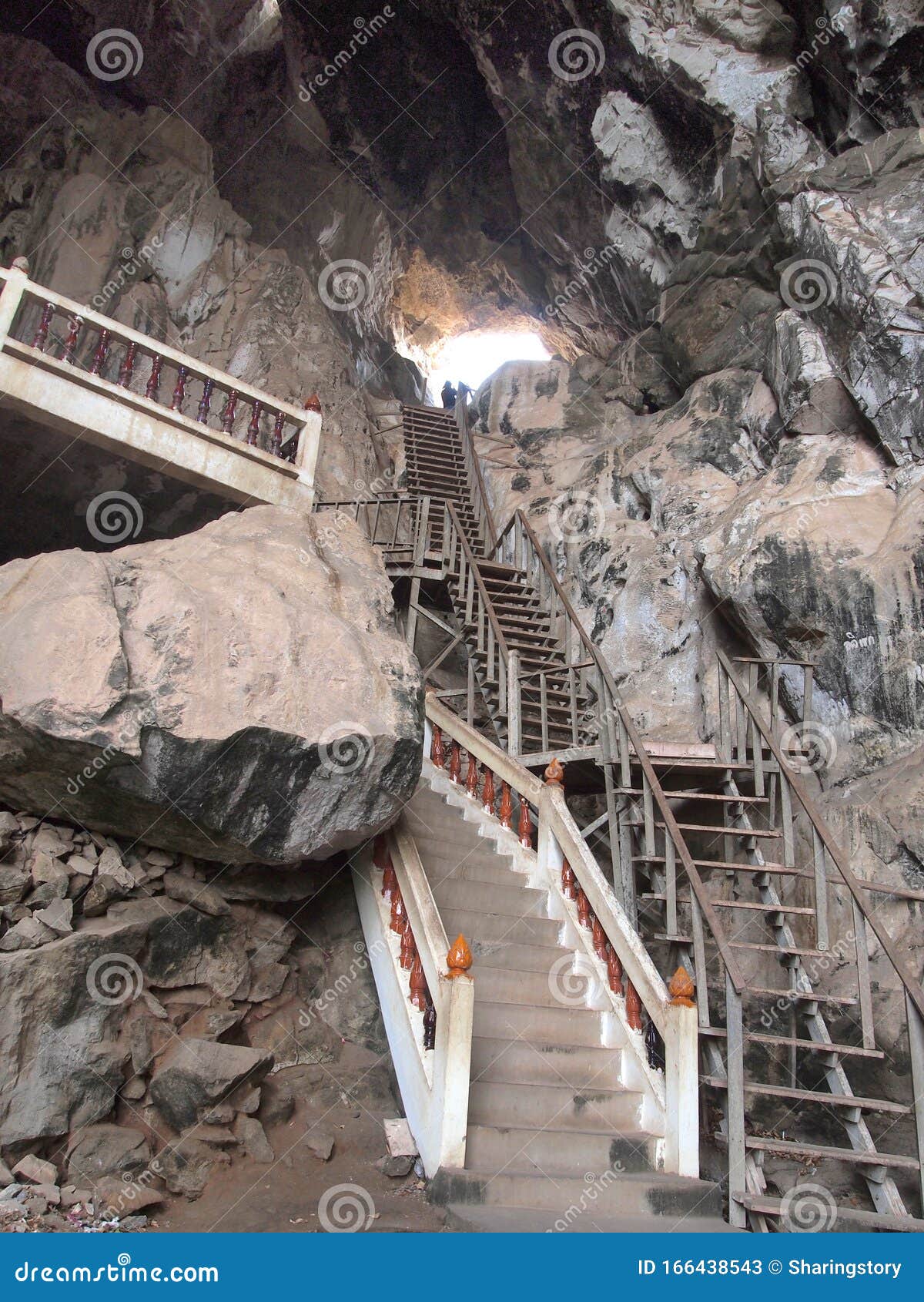 Stair in cave stock image. Image of tunnel, landmark - 166438543