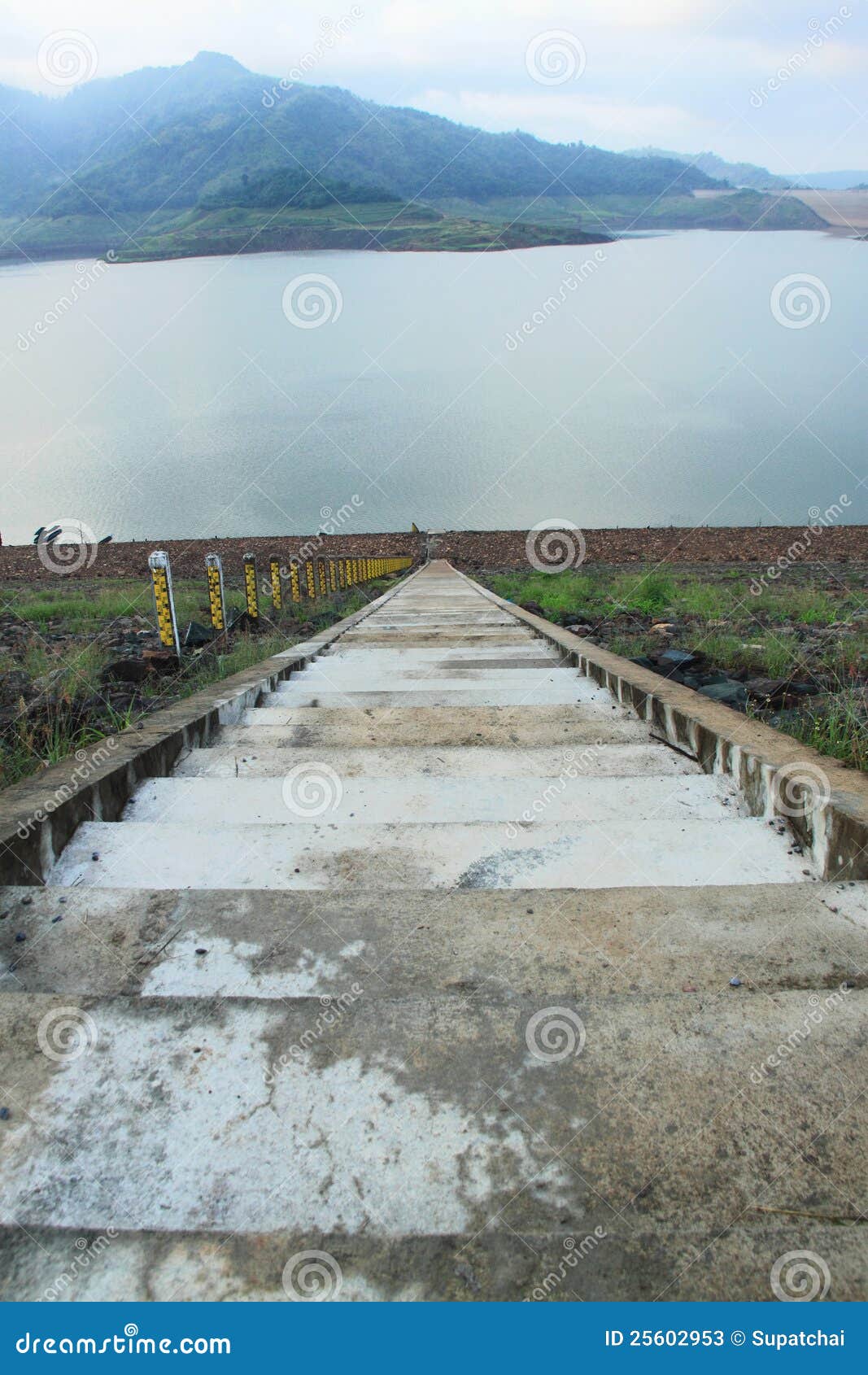 Stairs into the dam stock image. Image of stone, architecture - 25602953
