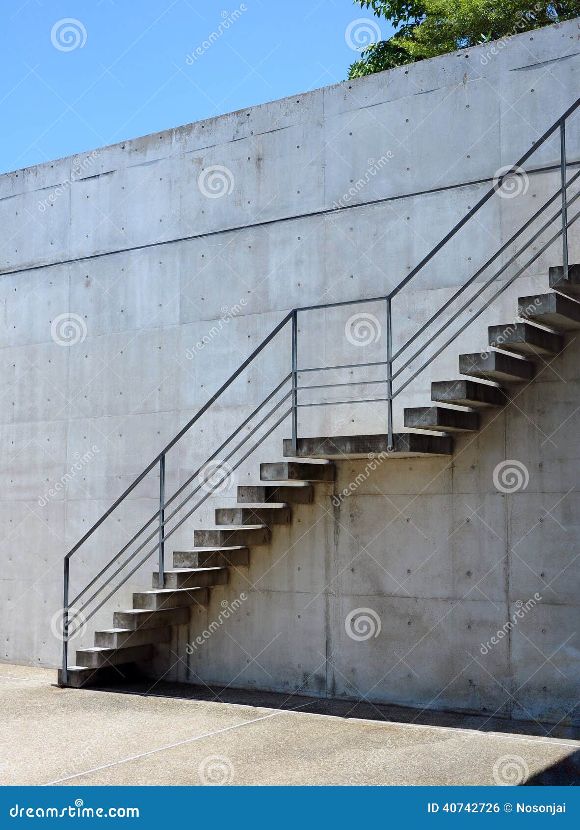 Stairs Rendered on the Wall Stock Photo - Image of growth, render: 40742726