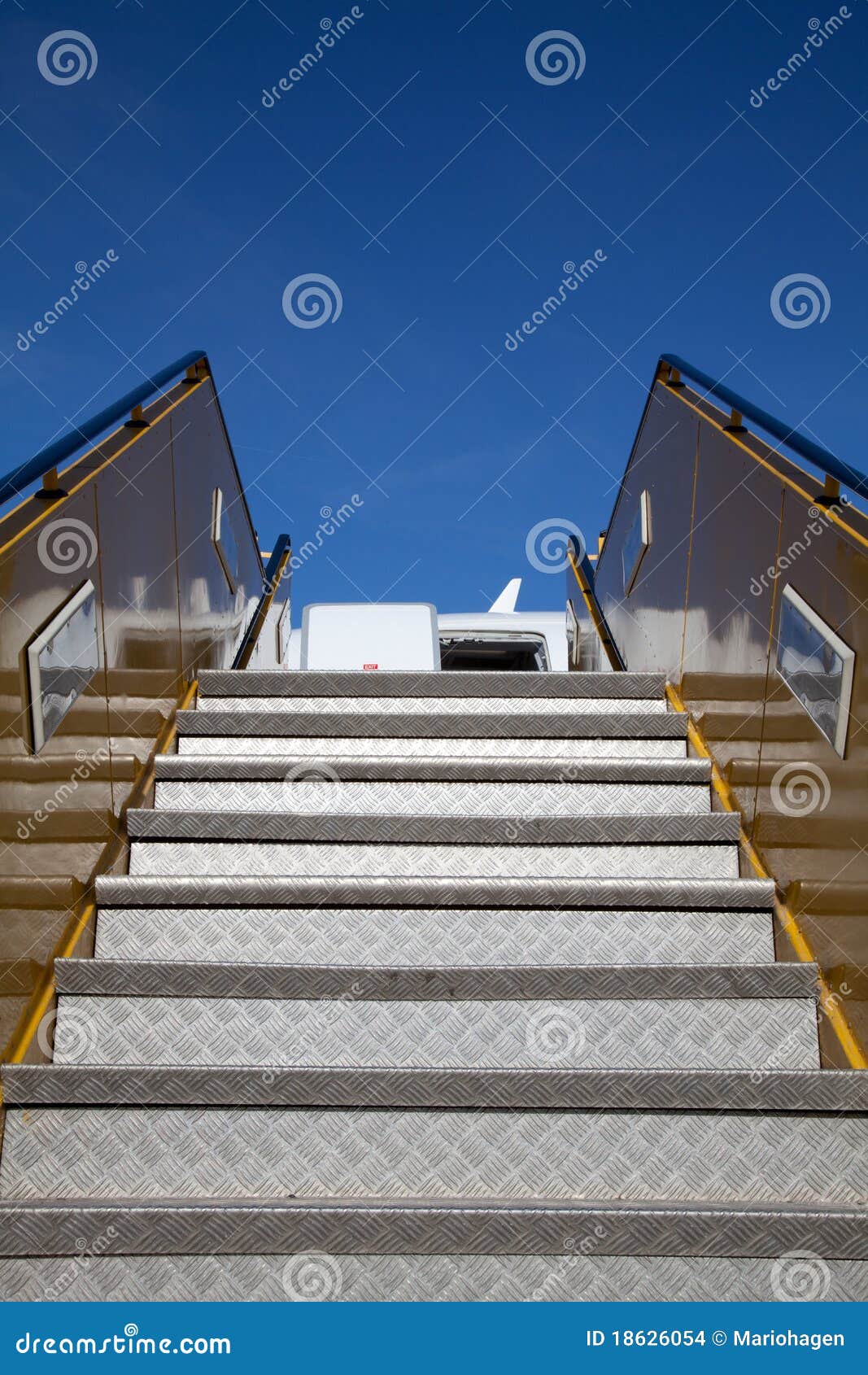 Stairs to the aircraft stock photo. Image of energy, radar - 18626054