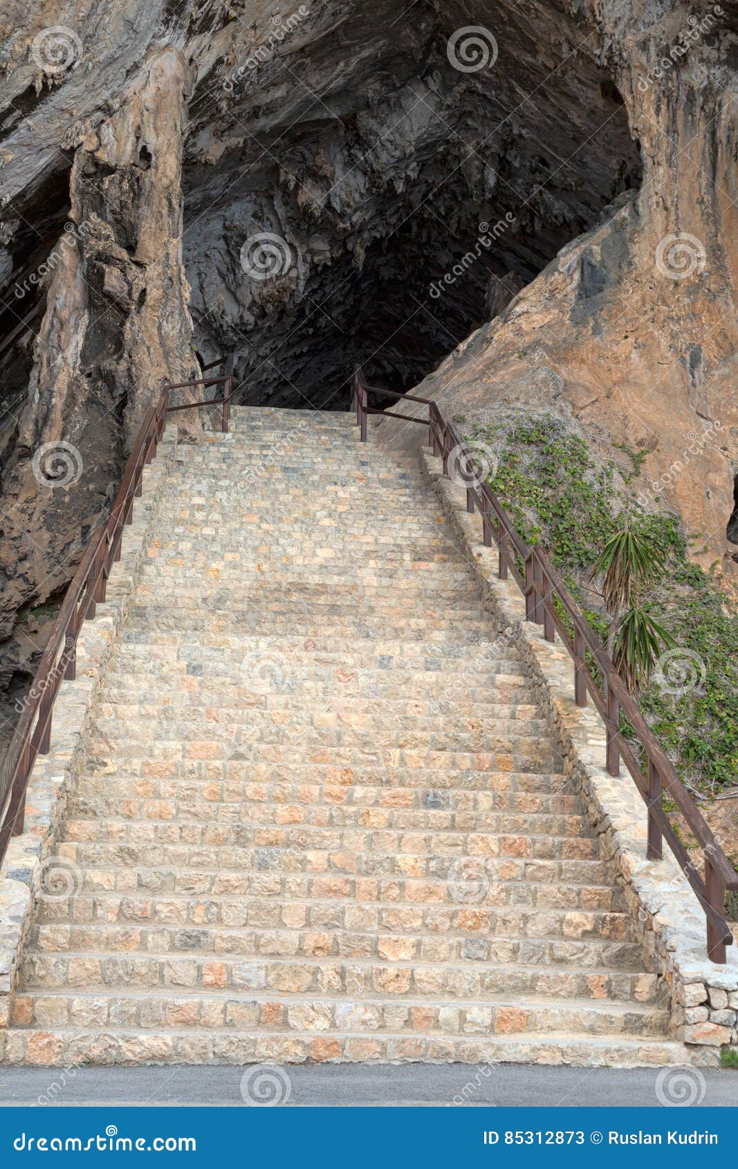 Stairs to the cave stock image. Image of geology, cellar - 85312873