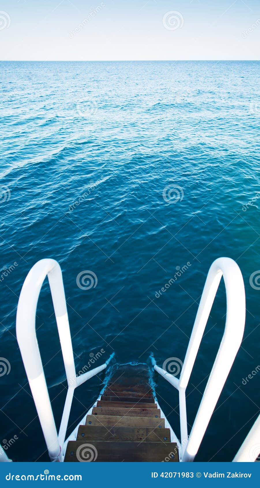 Stairs to the sea stock image. Image of people, edge - 42071983