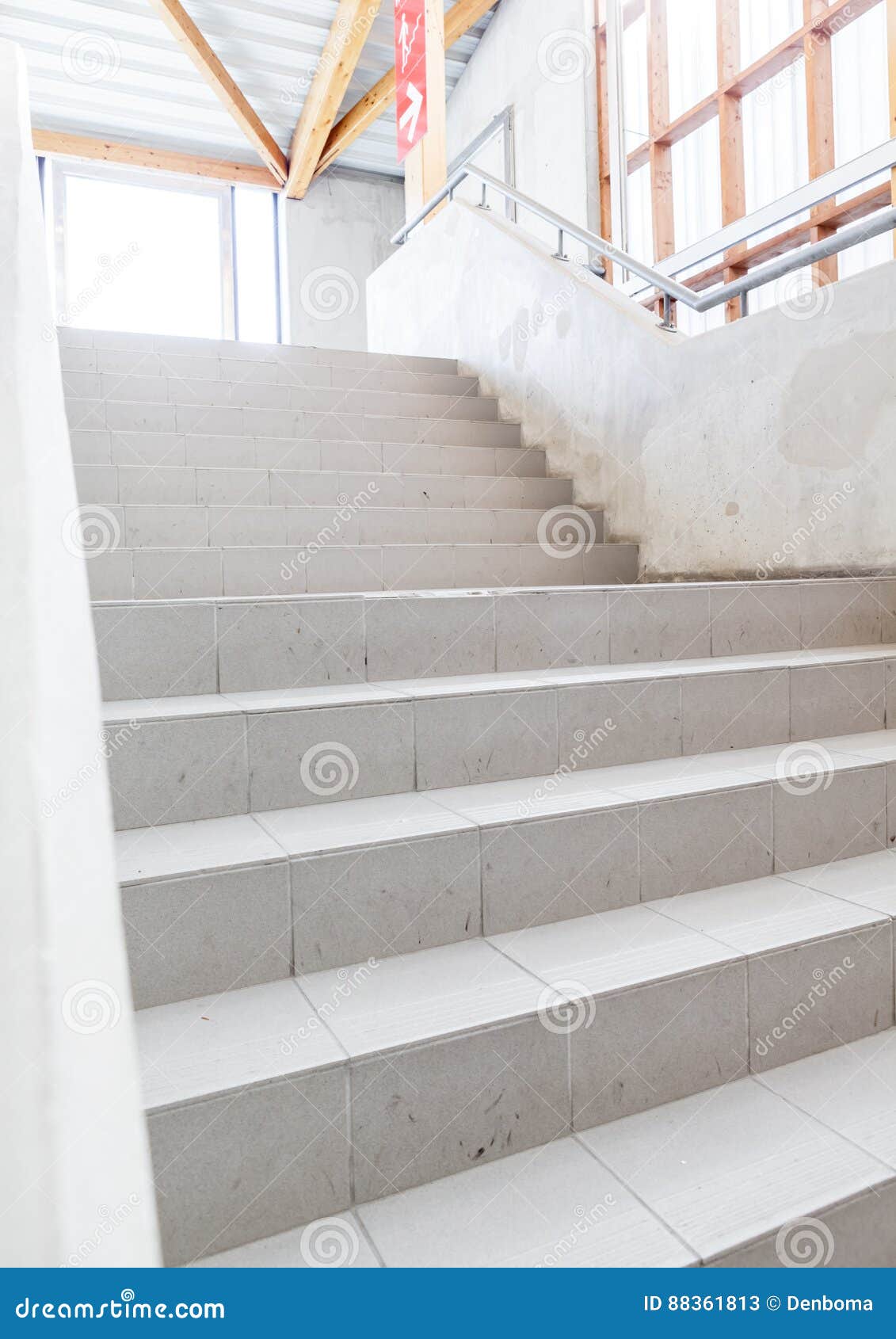 Stairway in building stock image. Image of wall, stairs - 88361813