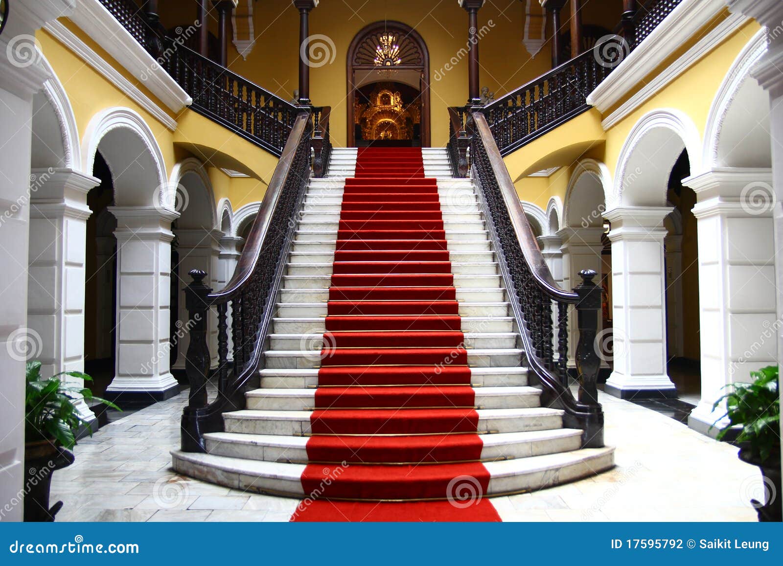Stairwell in palace editorial photography. Image of europe - 17595792