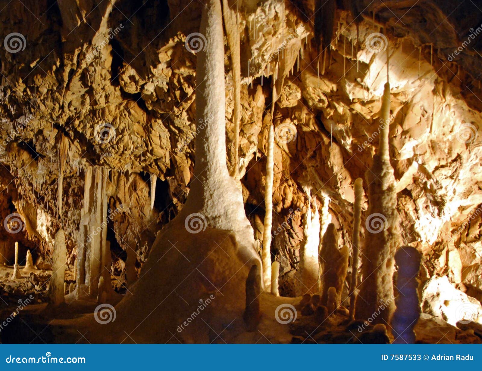 Stalactite & Stalagmite Stock Image - Image of scenic, underground: 7587533