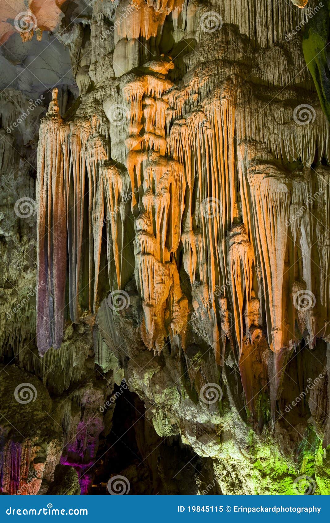 Stalactites in a Vietnamese Cave Stock Image - Image of stalagmite ...