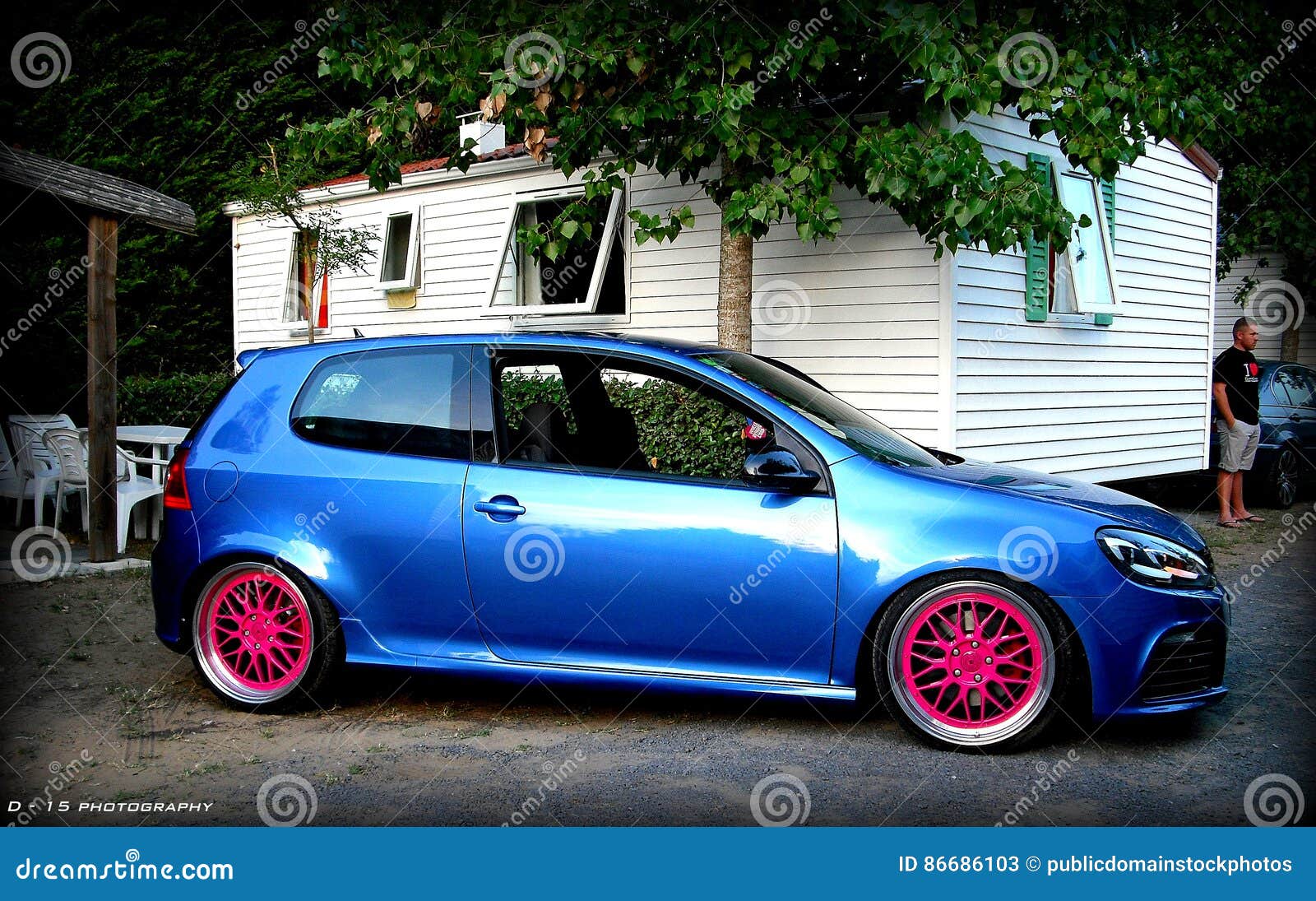 Stanced Golf Picture. Image: 86686103