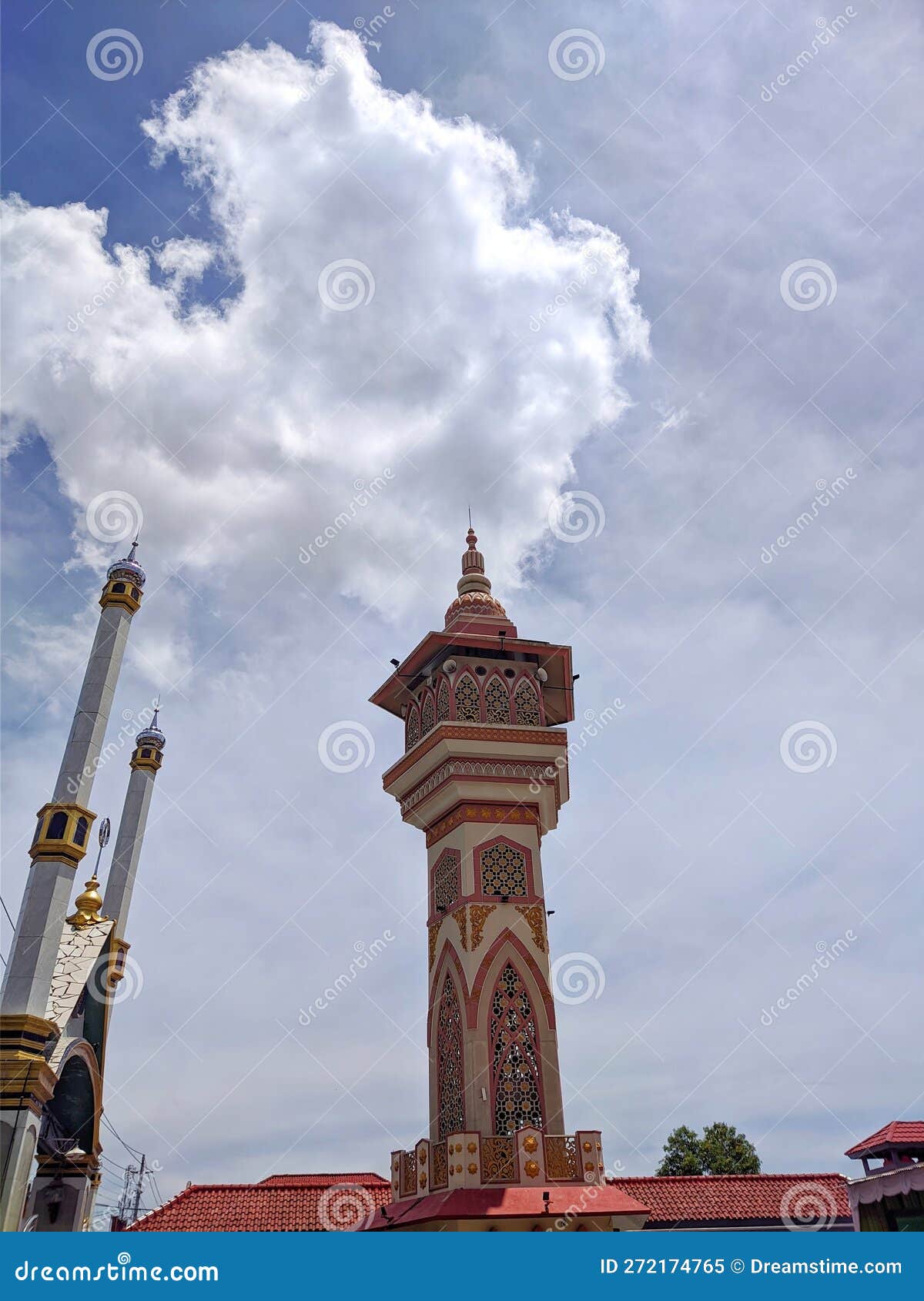 Stand Building for Everyone Stock Image - Image of stand, cathedral ...