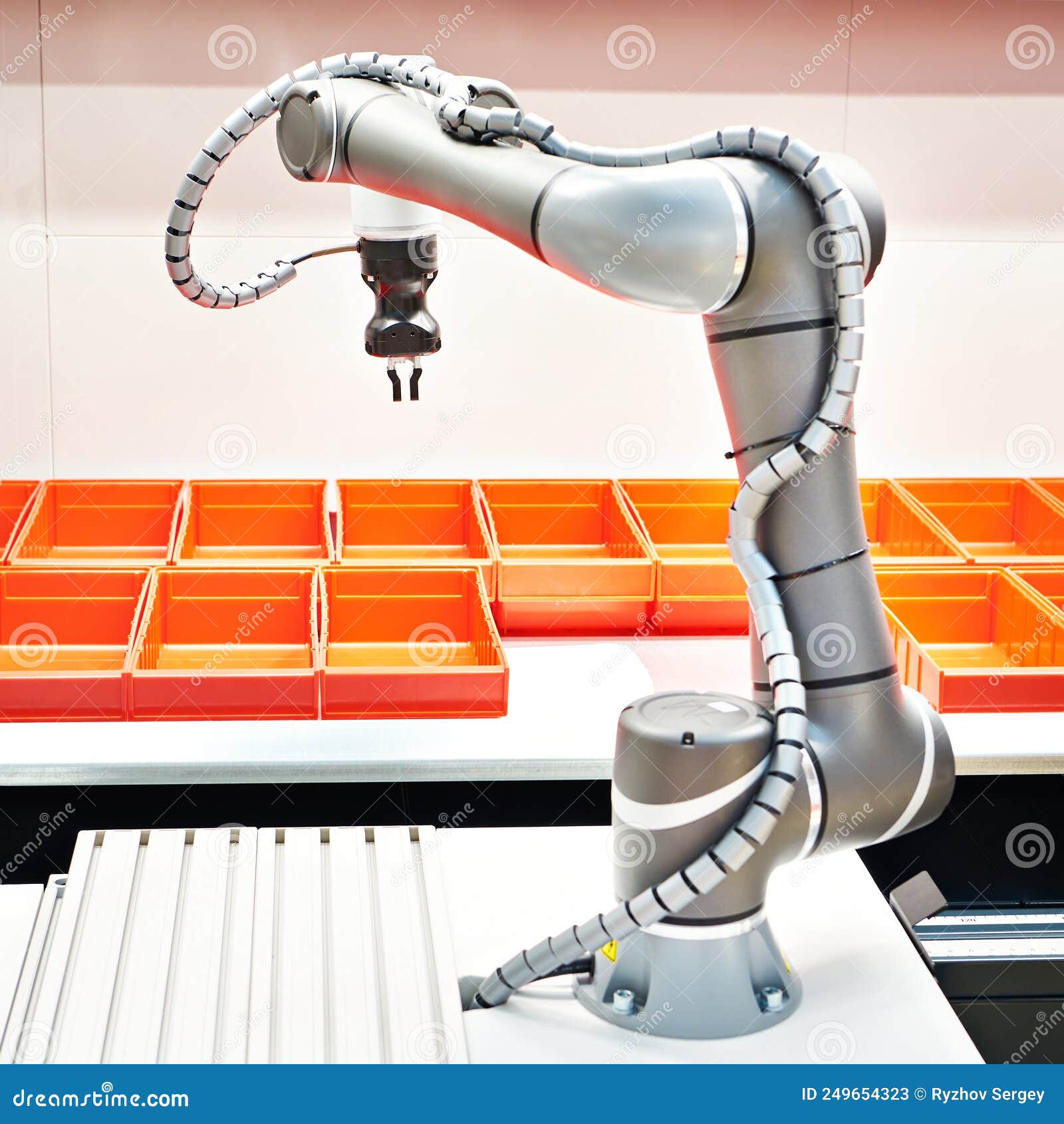 Standard Multipurpose Robot Arm Stock Image - Image of robotic, robot ...