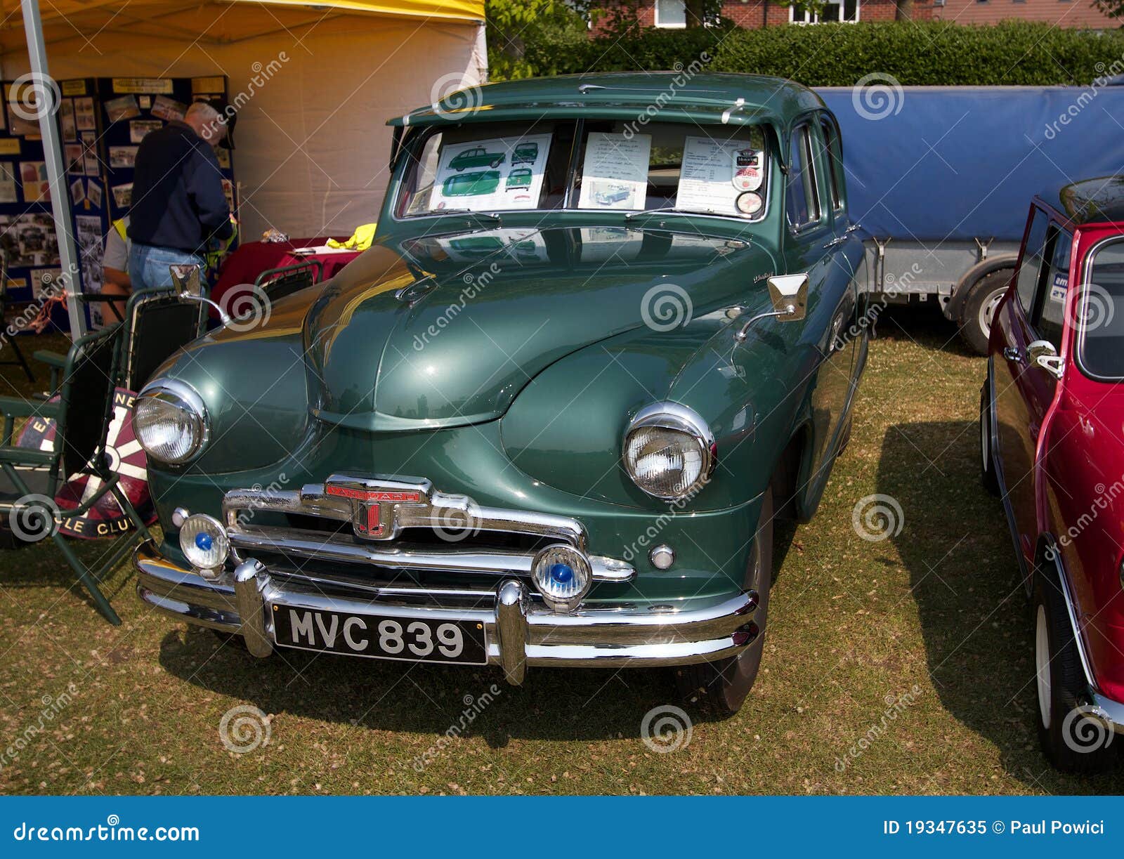 Standard Vanguard editorial image. Image of vehicles - 19347635