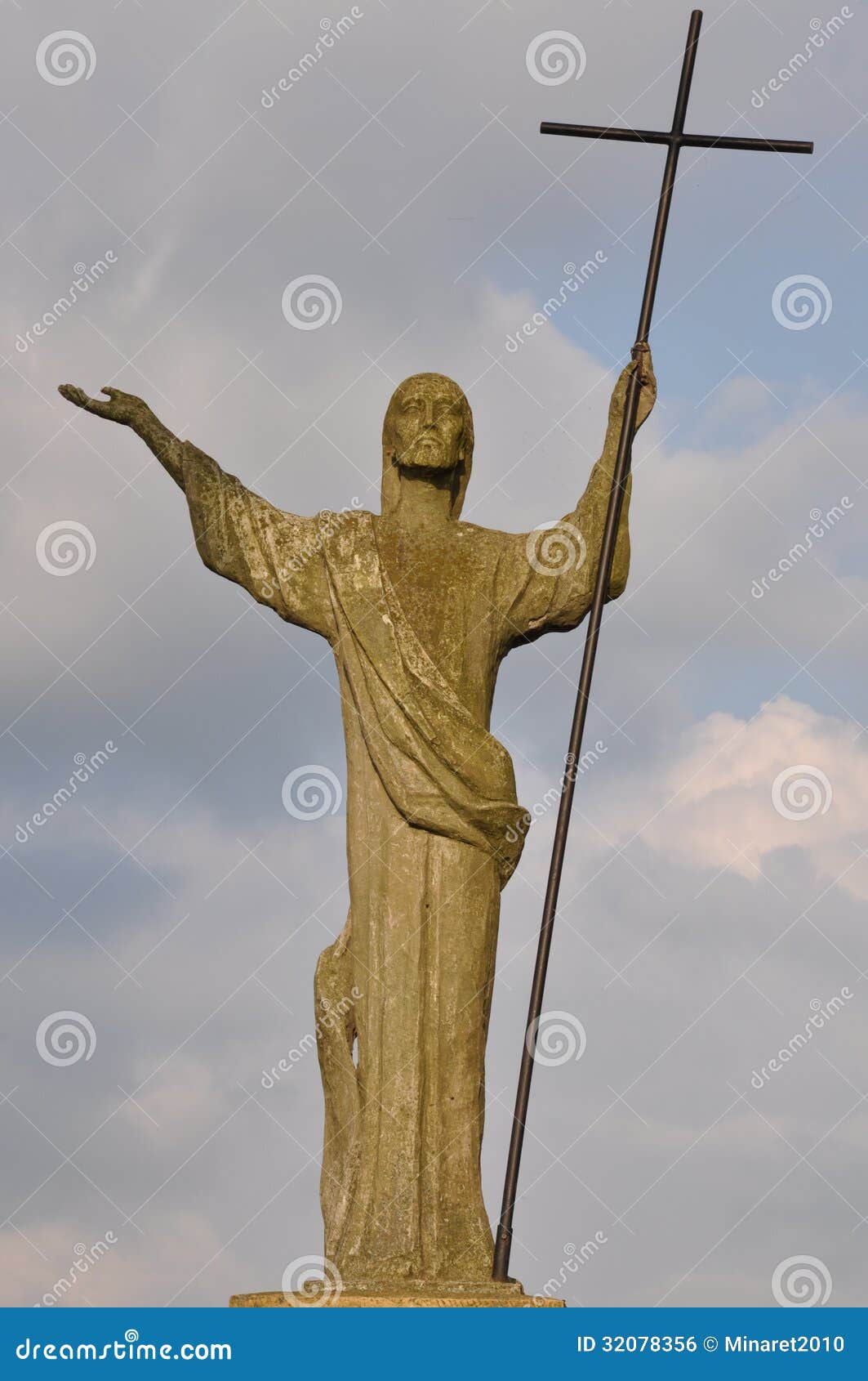 Standbeeld Van Christus De Verlosser Stock Foto - Image of liefde ...