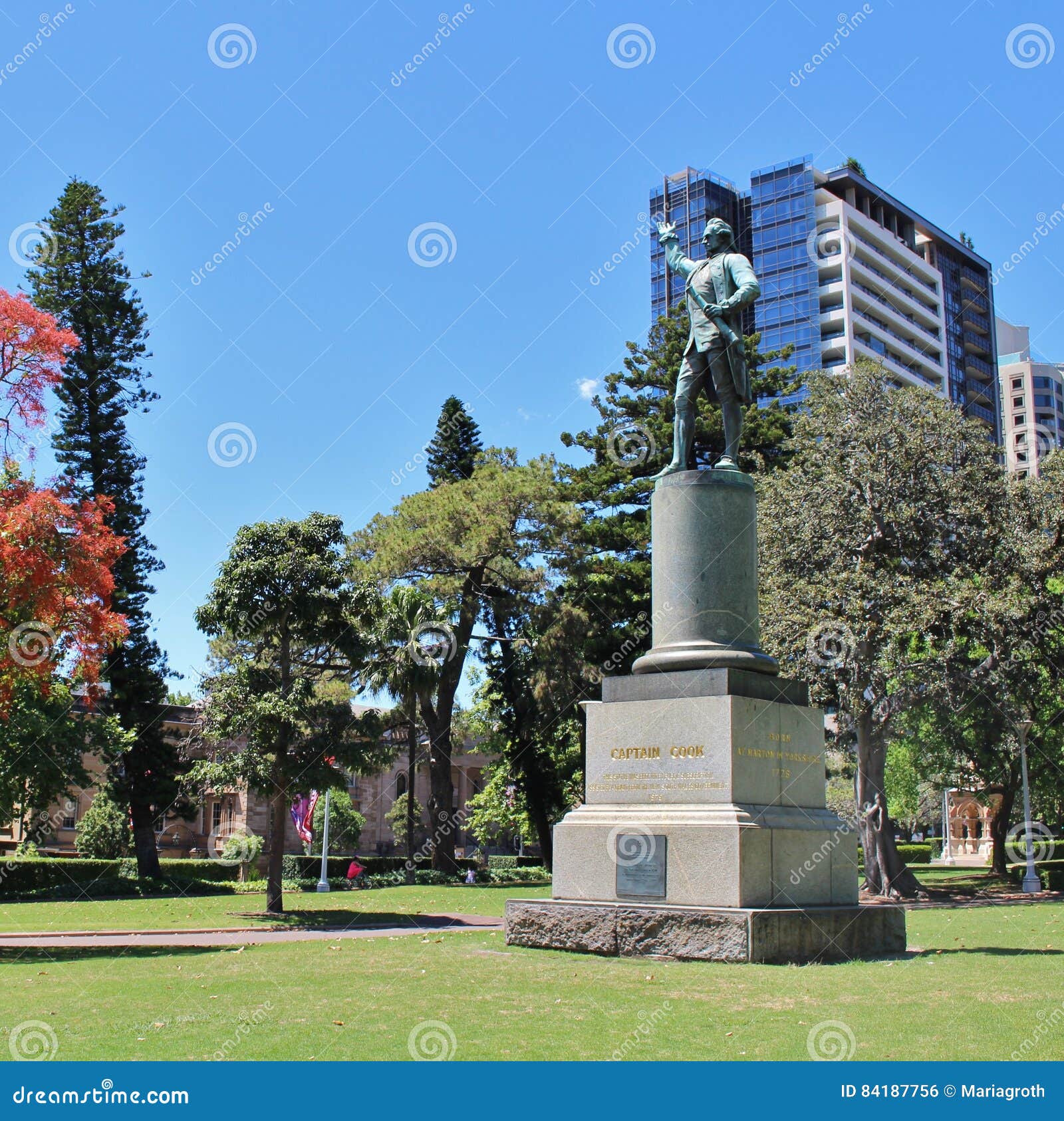 Standbeeld Van Kapitein James Cook in Sydney Redactionele Foto - Image ...