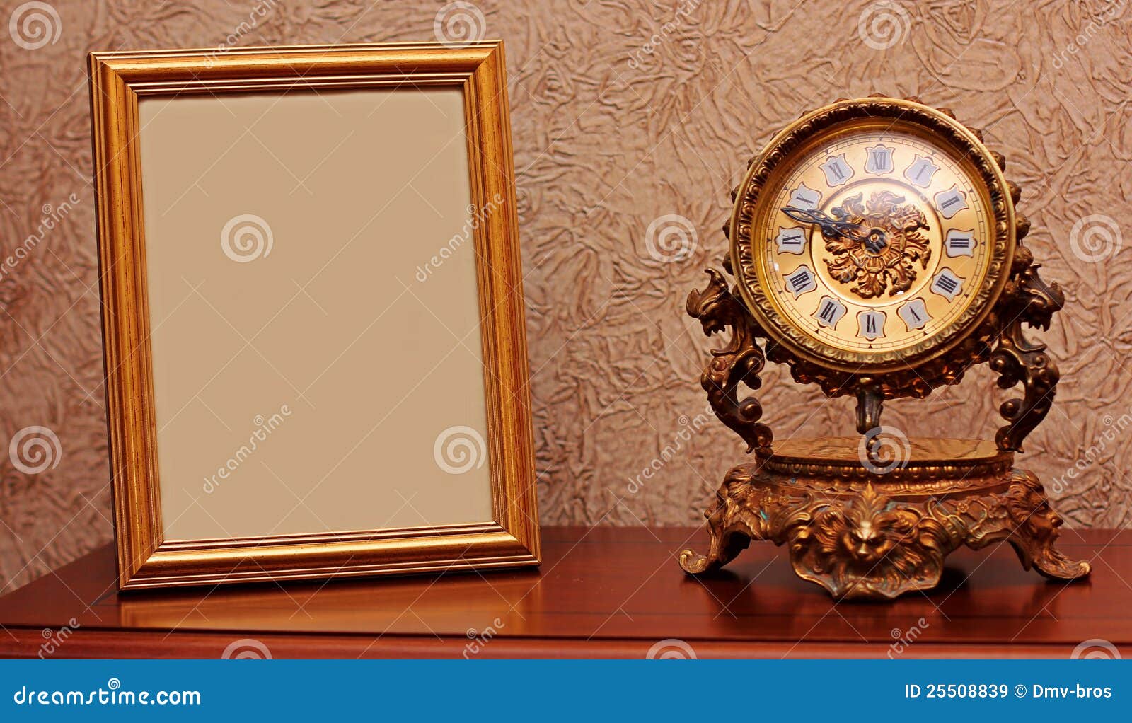 Standing Frame Royalty-Free Stock Photo | CartoonDealer.com #25508811