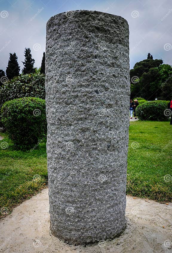 Standing Stone on Garden stock photo. Image of stones - 38387484