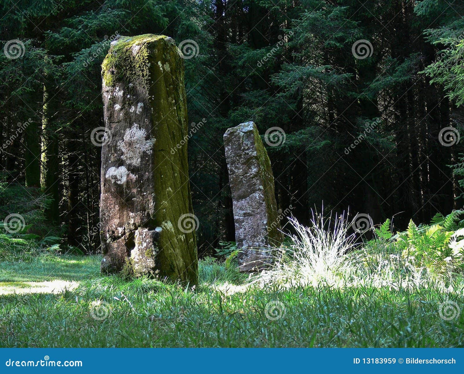 Standing Stones Of Stonehenge-the Worlds Most Famous Prehistoric ...