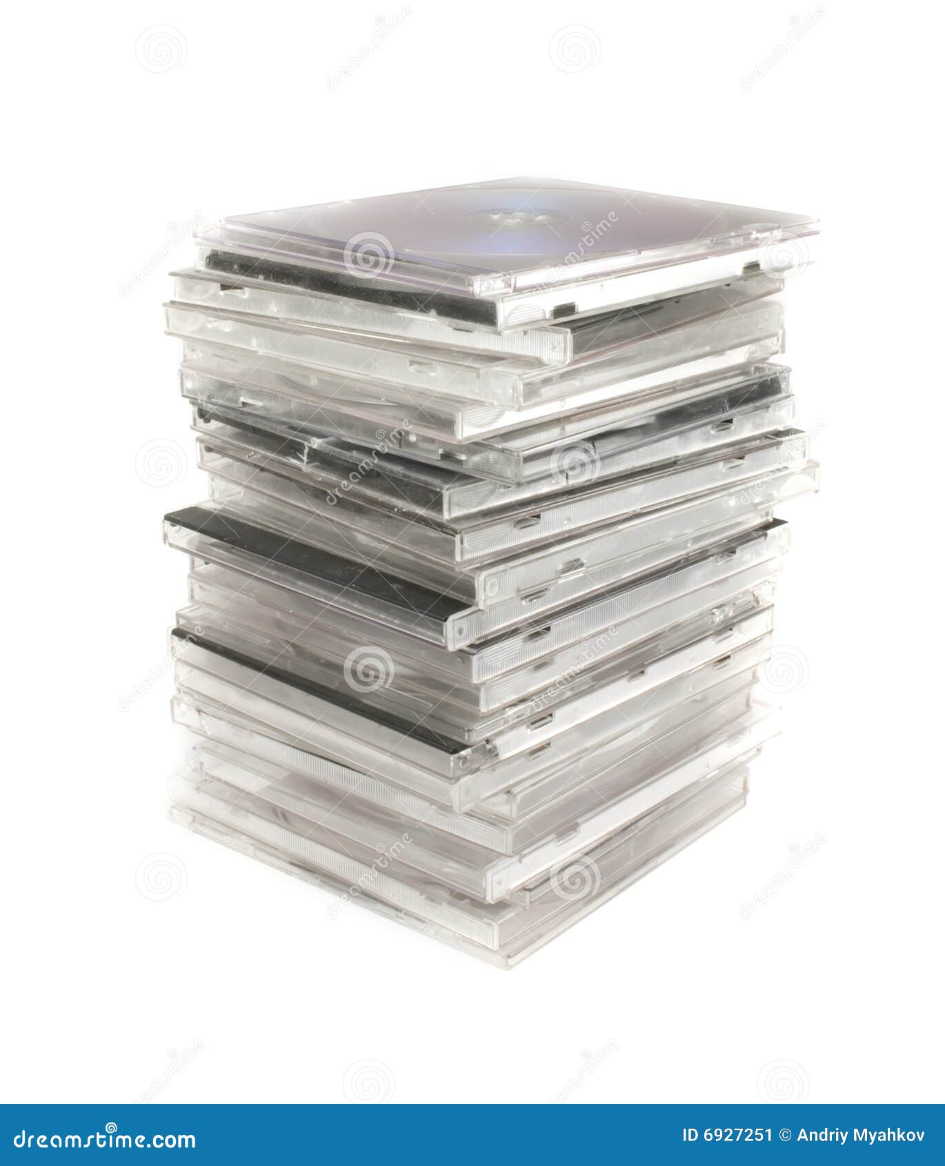 Stapel Cd stockbild. Bild von musik, buch, kasten, geöffnet - 6927251