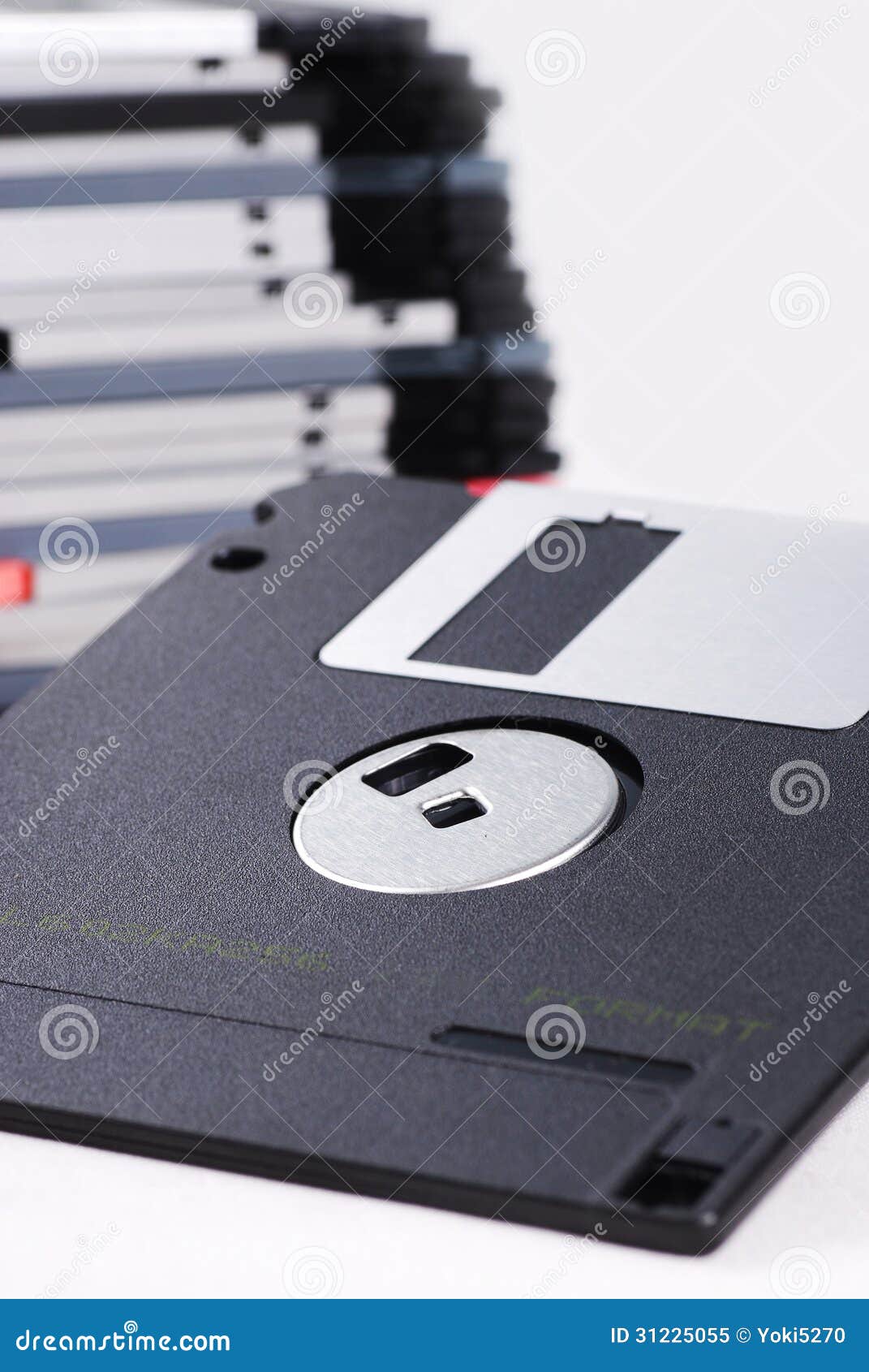 Stapel Disketten stockbild. Bild von laufwerk, kennsatz - 31225055