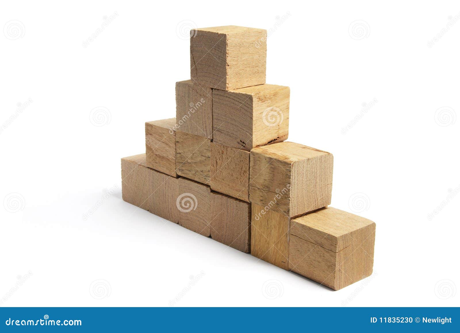 Stapel Houten Blokken stock foto. Image of saldo, piramide - 11835230