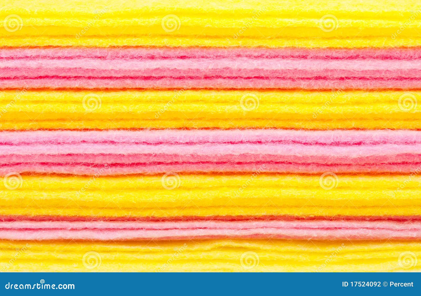 Stapel Lappen stockfoto. Bild von gestreift, weichheit - 17524092