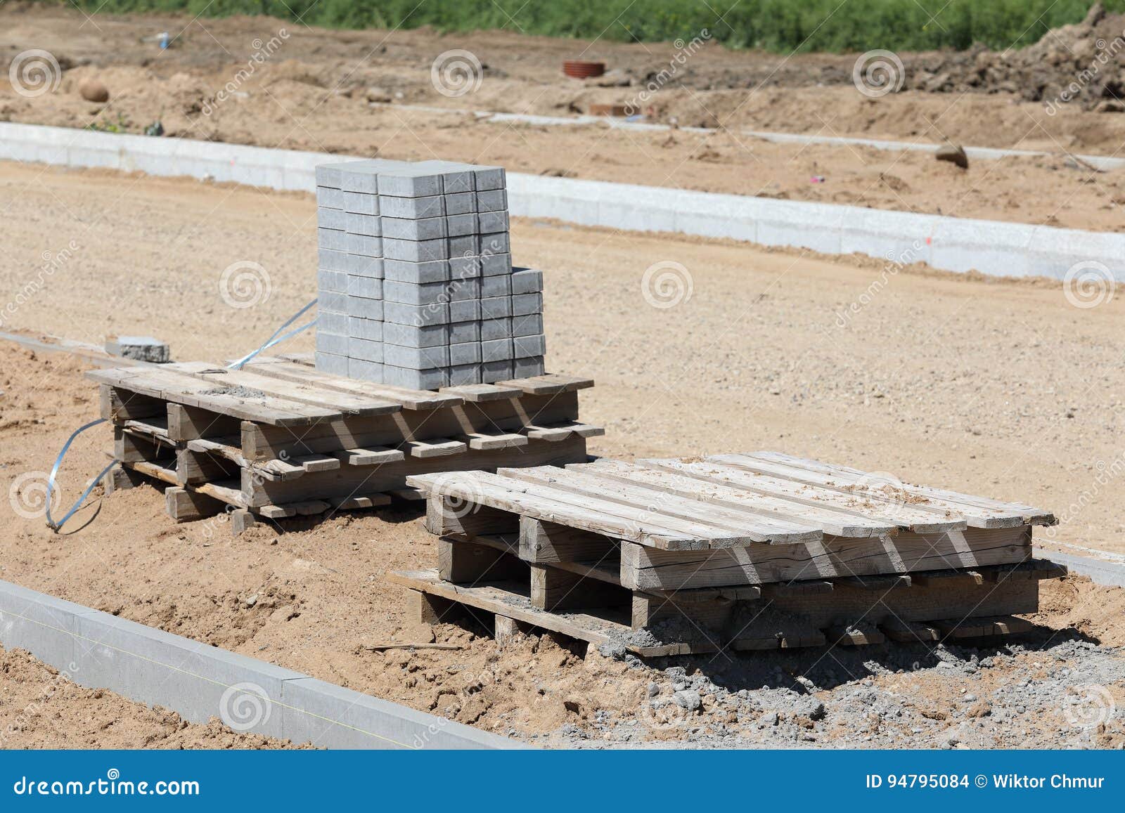 Stapel Van Concrete Baksteen Op Pallet Stock Foto - Image of industrie ...