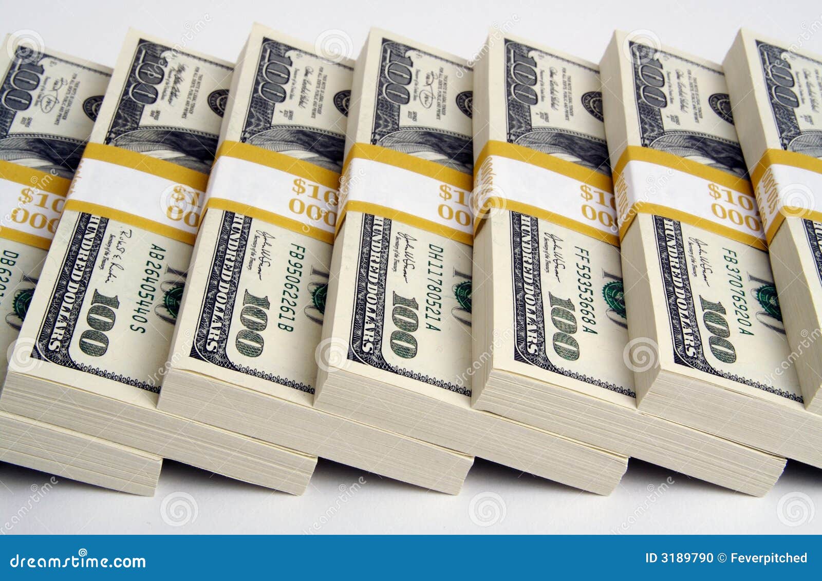 Stapel Van De Rekeningen Van Honderd Dollars Stock Foto - Image of één ...