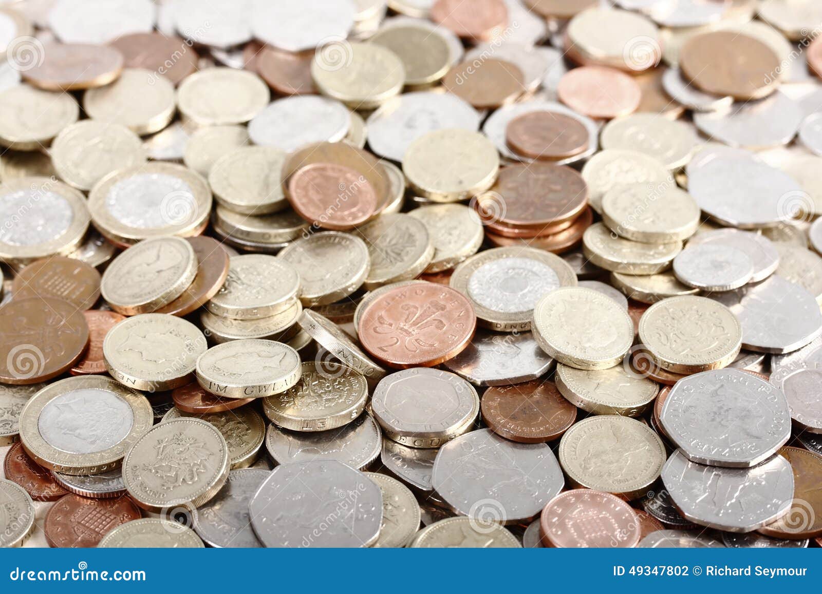 Stapel van geld stock foto. Image of koningin, één, inkomen - 49347802