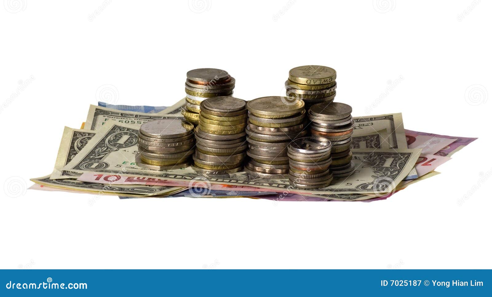 Stapel van geld stock afbeelding. Image of monetair, financieel - 7025187