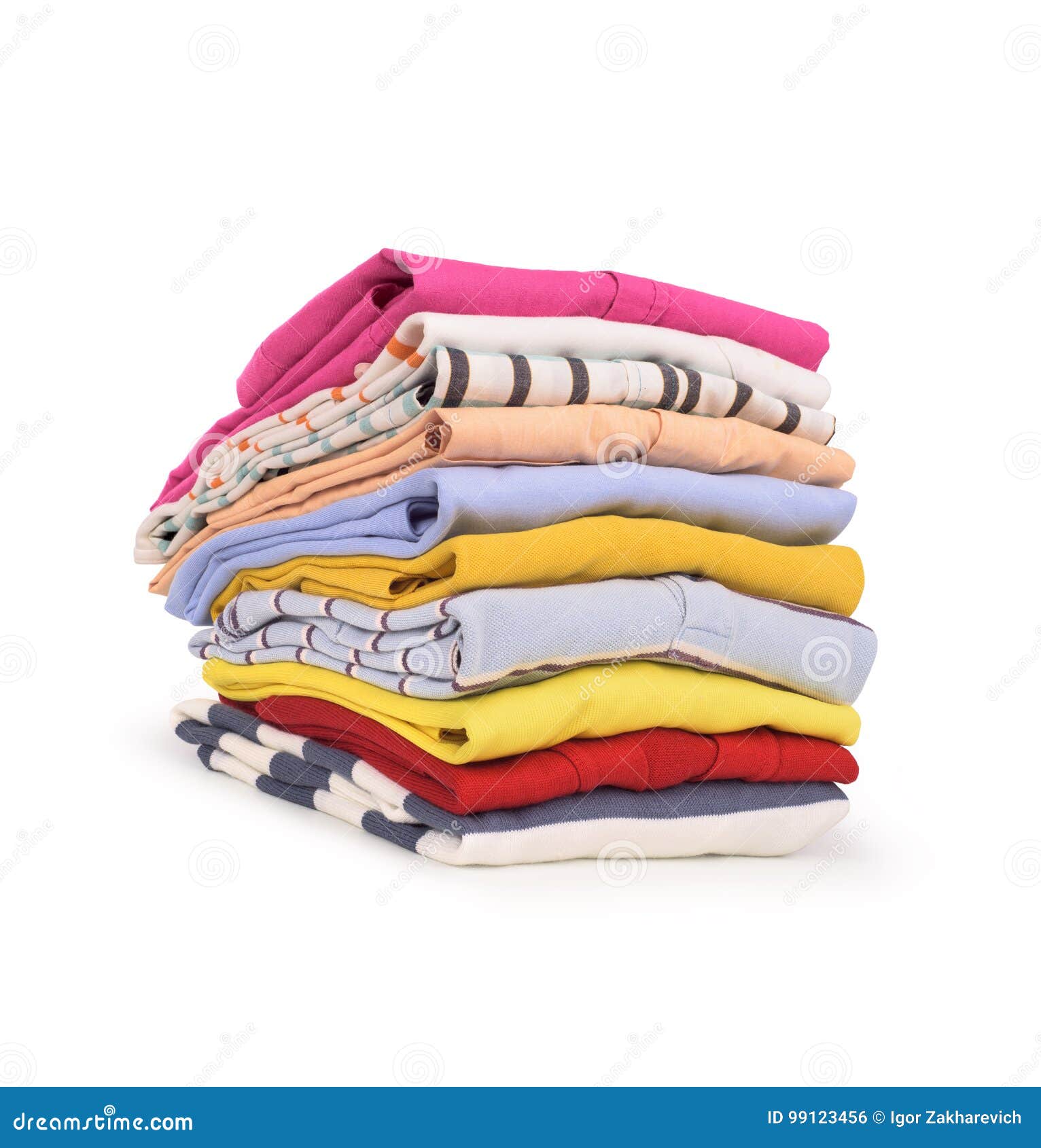 Stapel van kleding i stock foto. Image of houten, levensstijl - 99123456