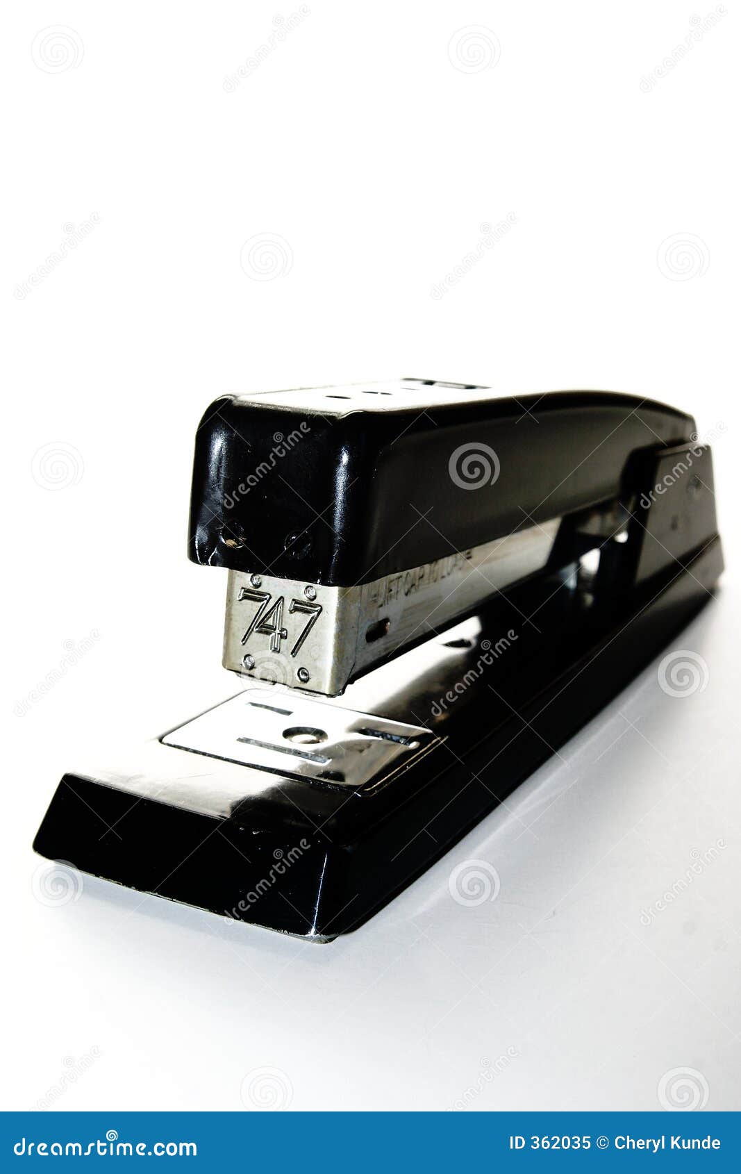 Stapler Picture. Image: 362035