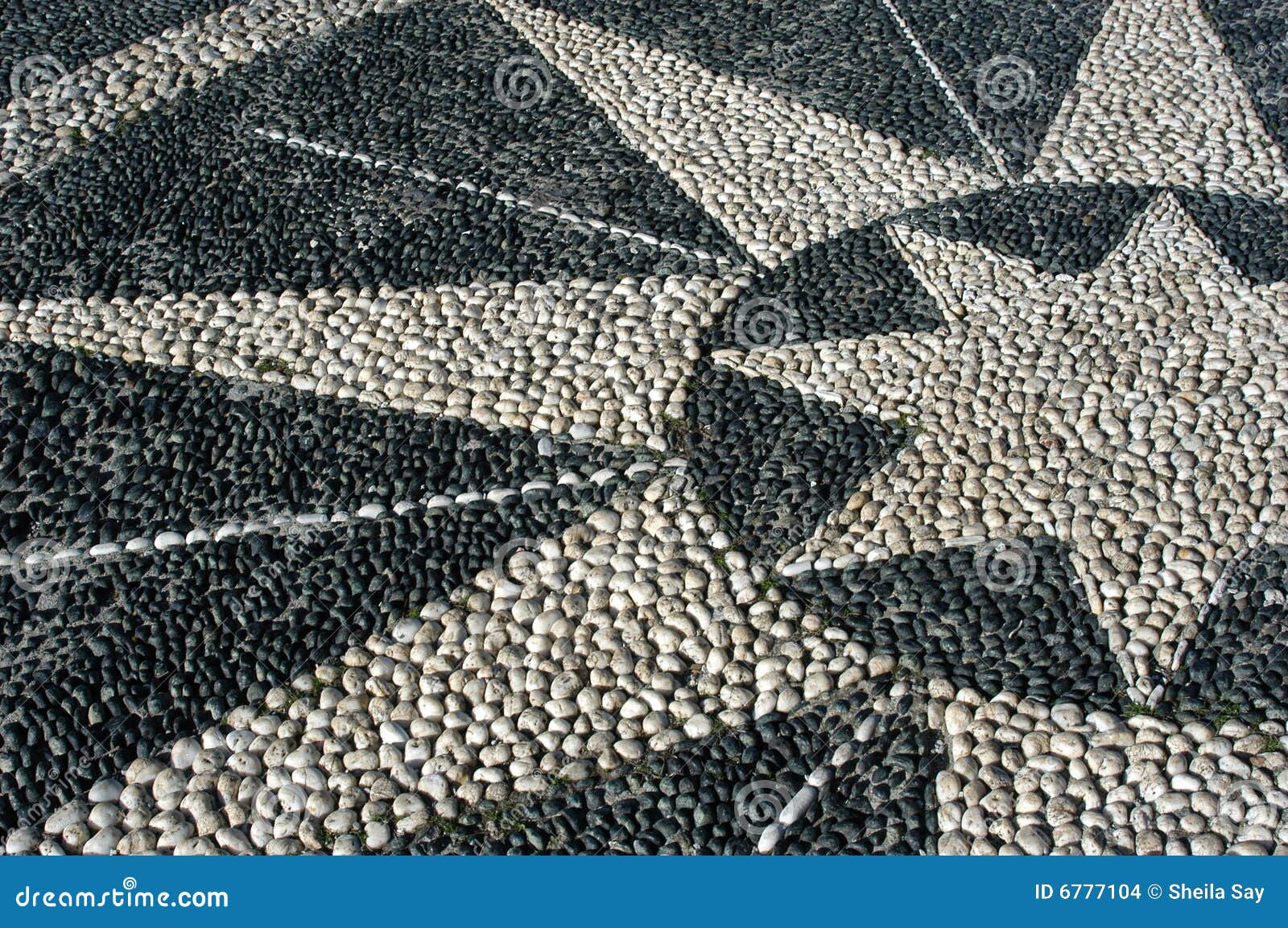 Star made of stones stock photo. Image of pebbles, italy - 6777104