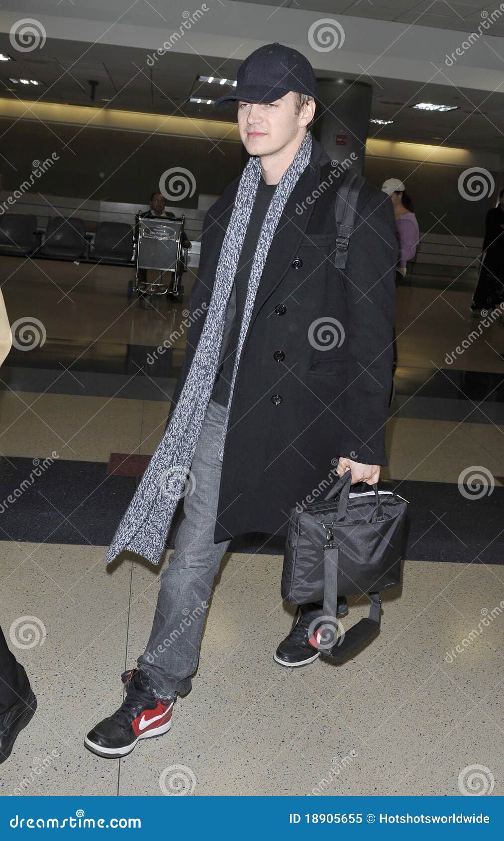 Star Wars Actor Hayden Christensen at LAX Editorial Image - Image of ...