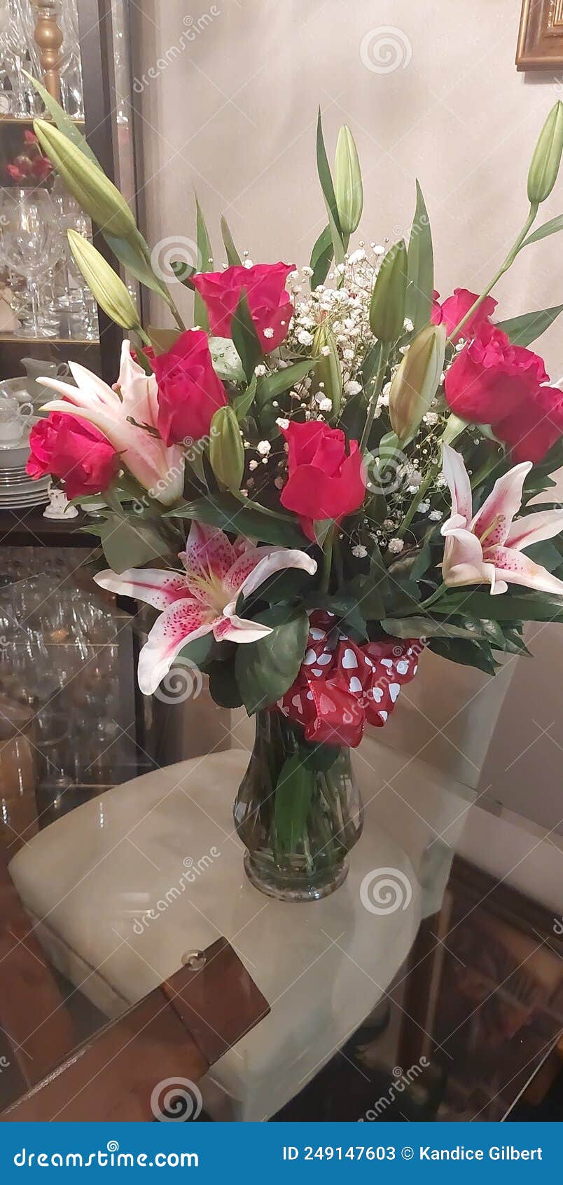 Stargazer Lily and Roses stock image. Image of lily - 249147603