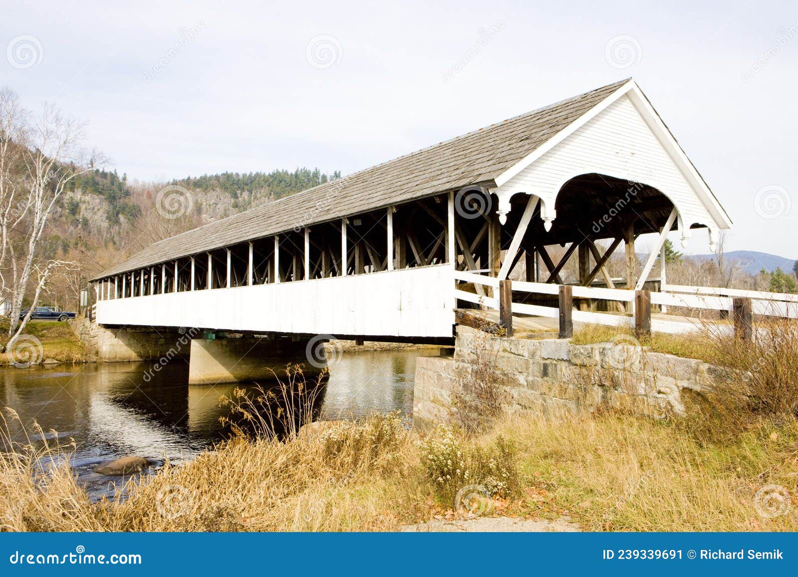 Stark Covered Bridge (1862), New Hampshire, USA Stock Image - Image of ...