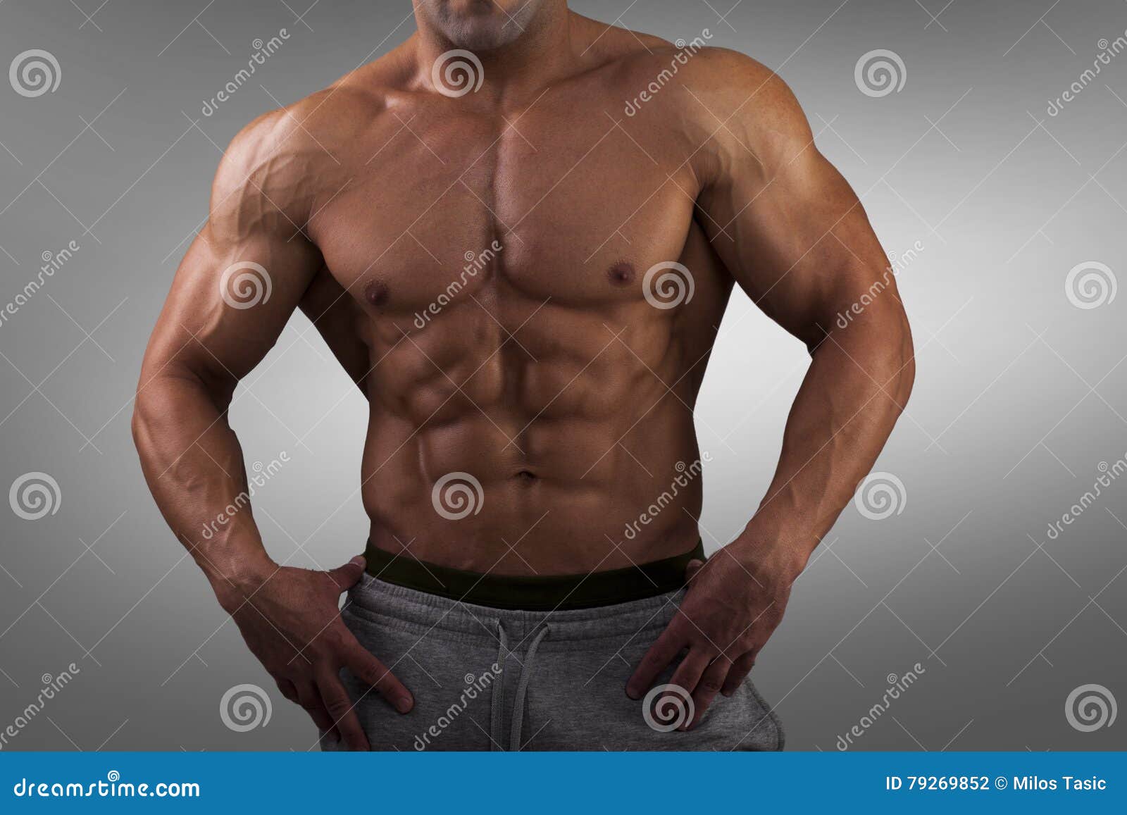 Starker Athletischer Mann-Eignungs-Modus Stockfoto - Bild von eignung ...