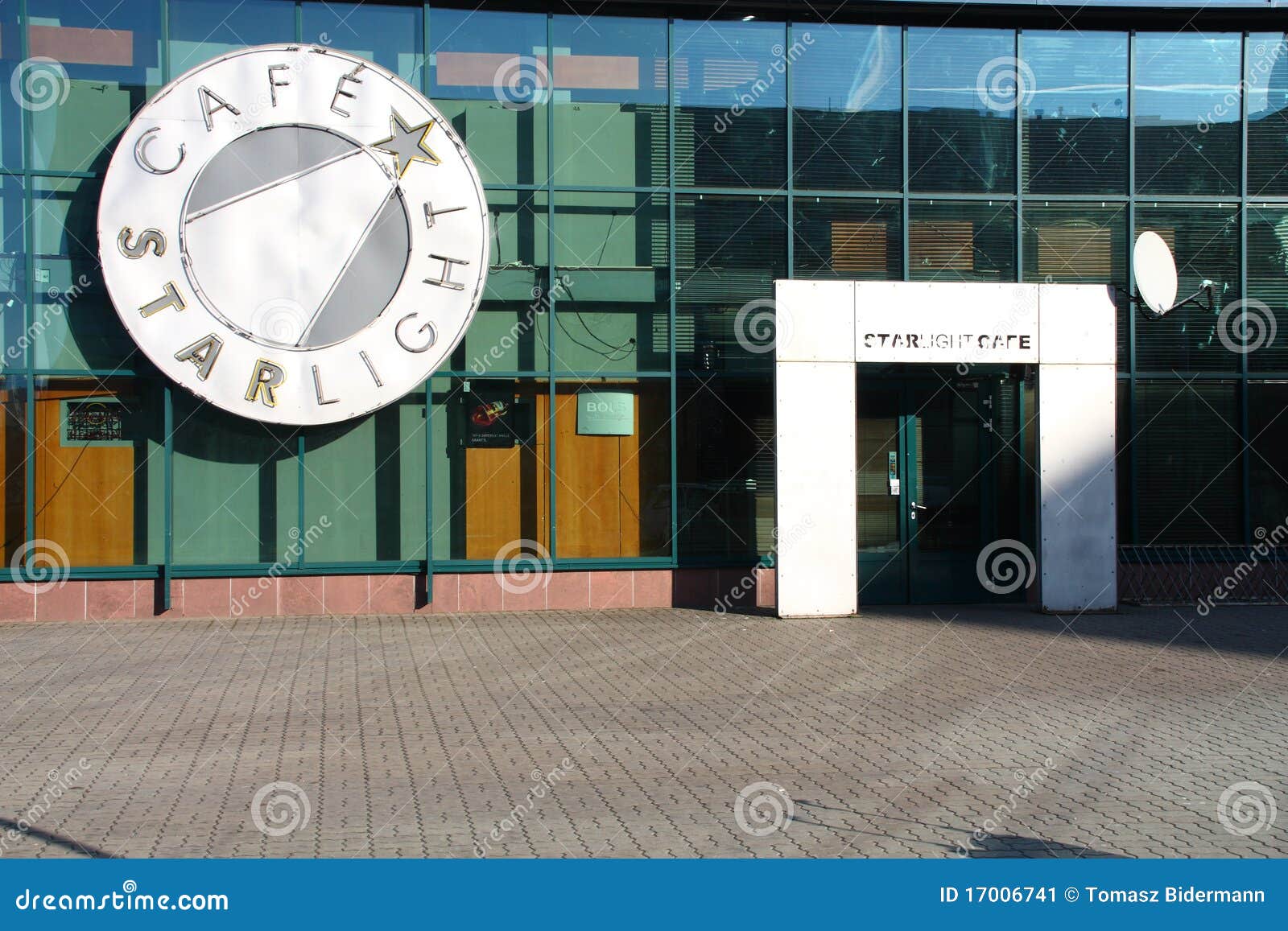 Starlight Cafe editorial photo. Image of commerce, customer - 17006741