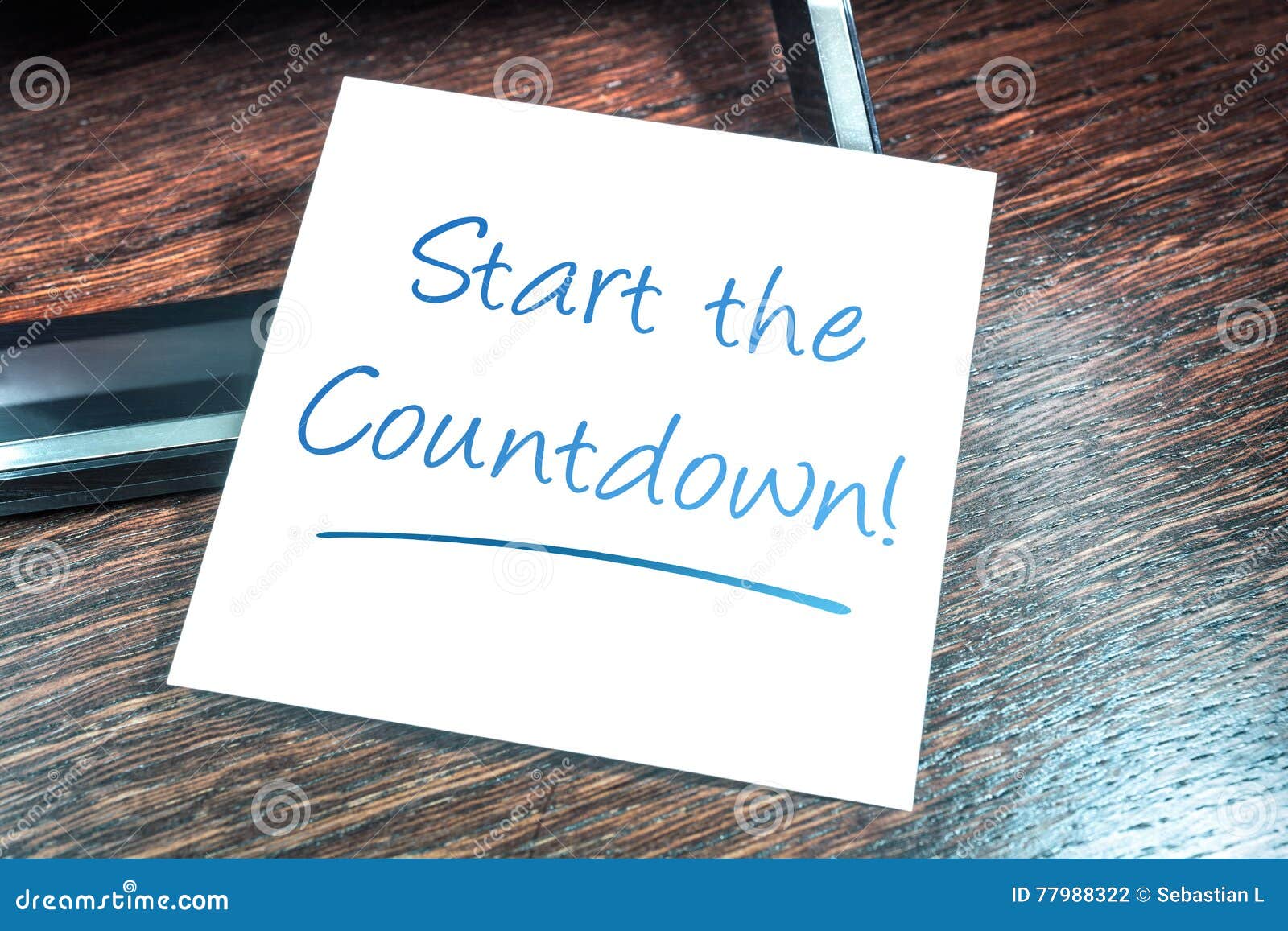 Start the Countdown Reminder on Paper on Wooden Cupboard Stock Photo ...