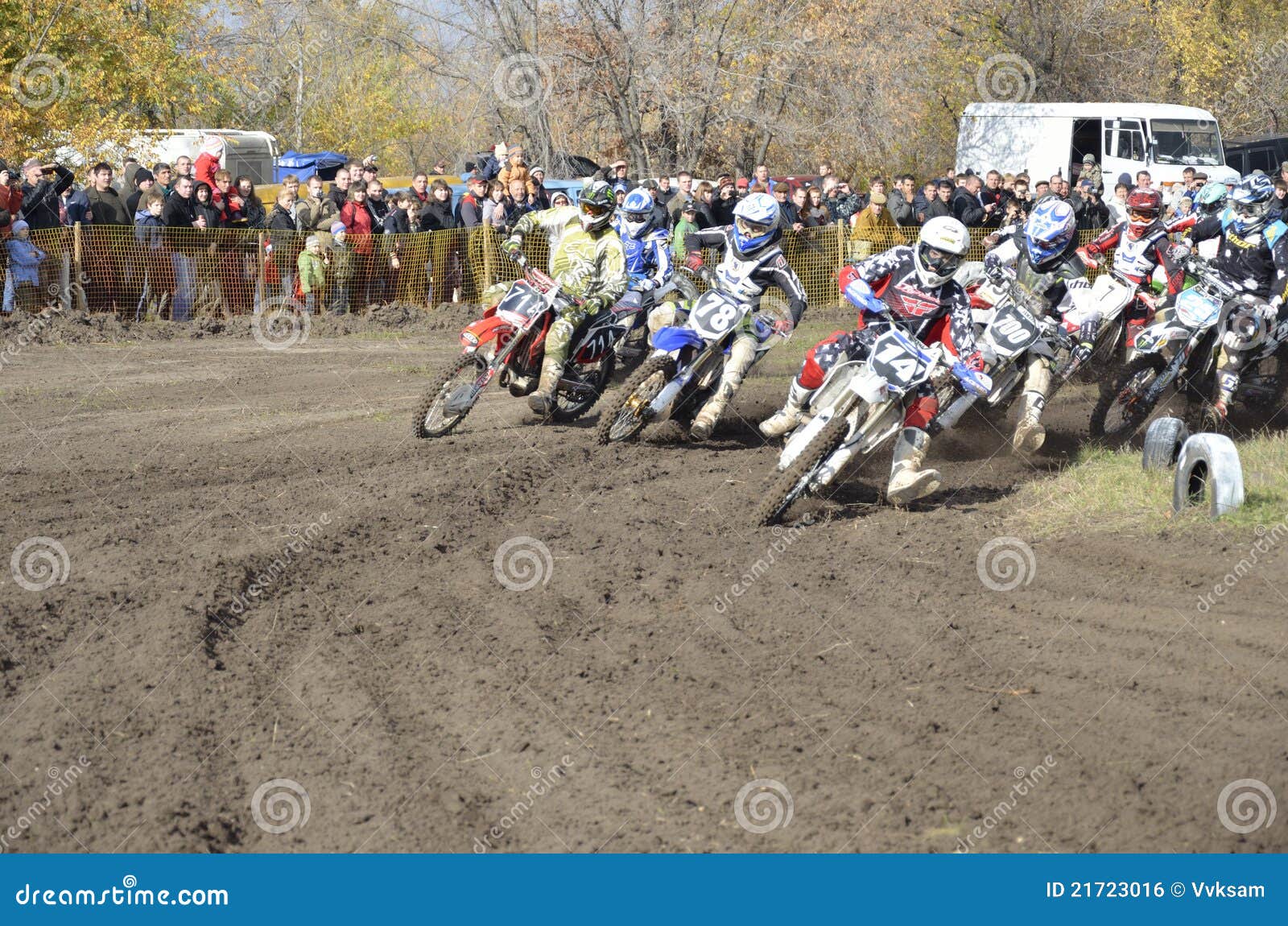 Start Motocross, a Group of Motorbike Racing Editorial Photo - Image of ...