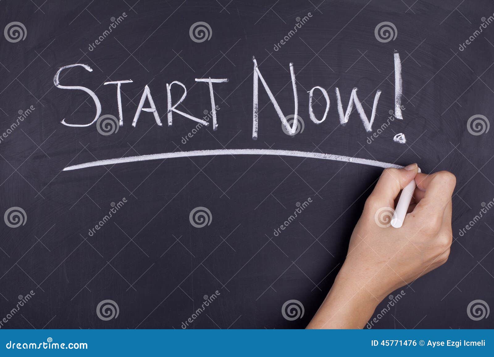 Start Now / Motivational Business Phrase Note Stock Photo - Image of ...