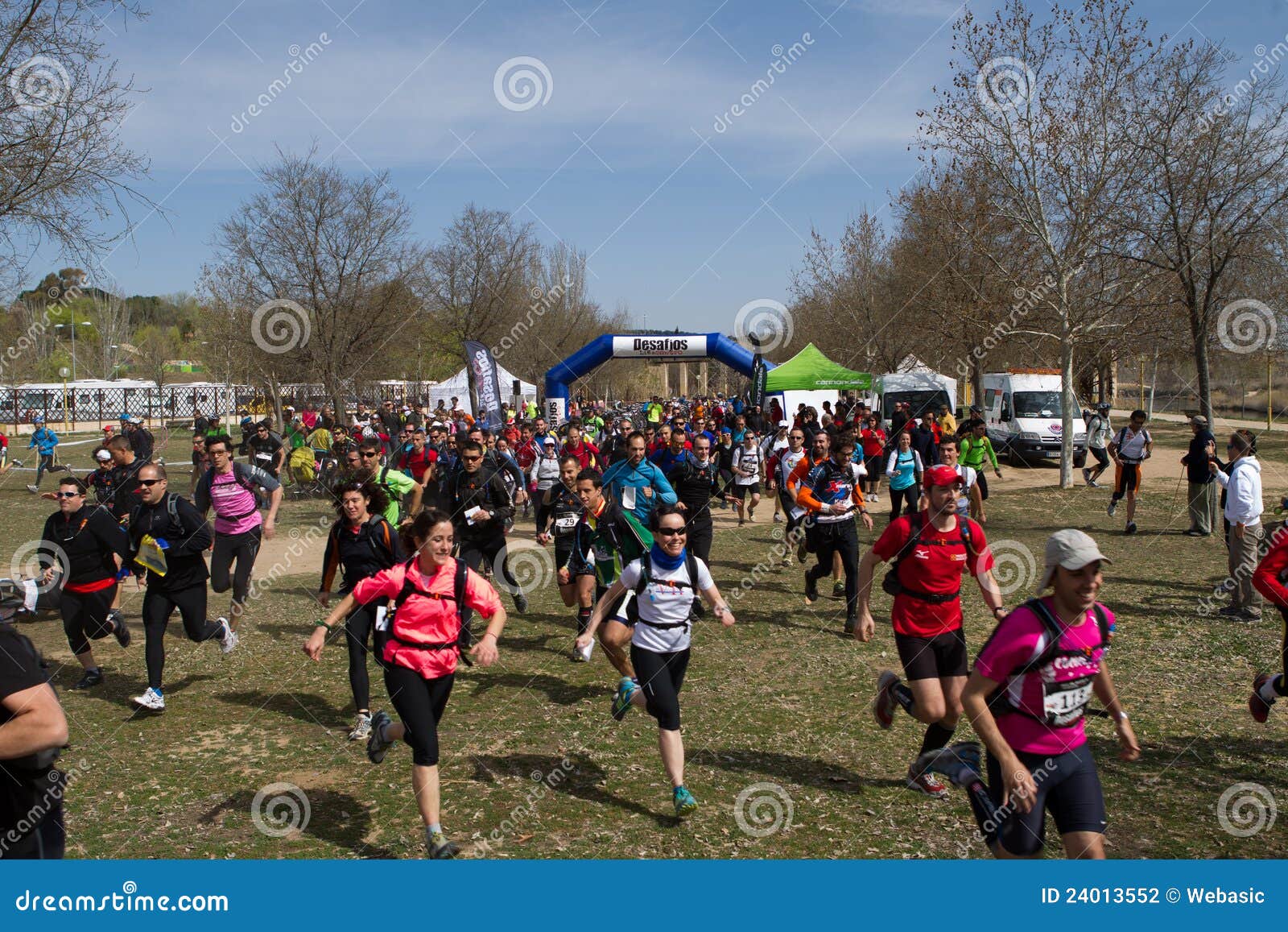 Start race editorial photography. Image of start, woman - 24013552