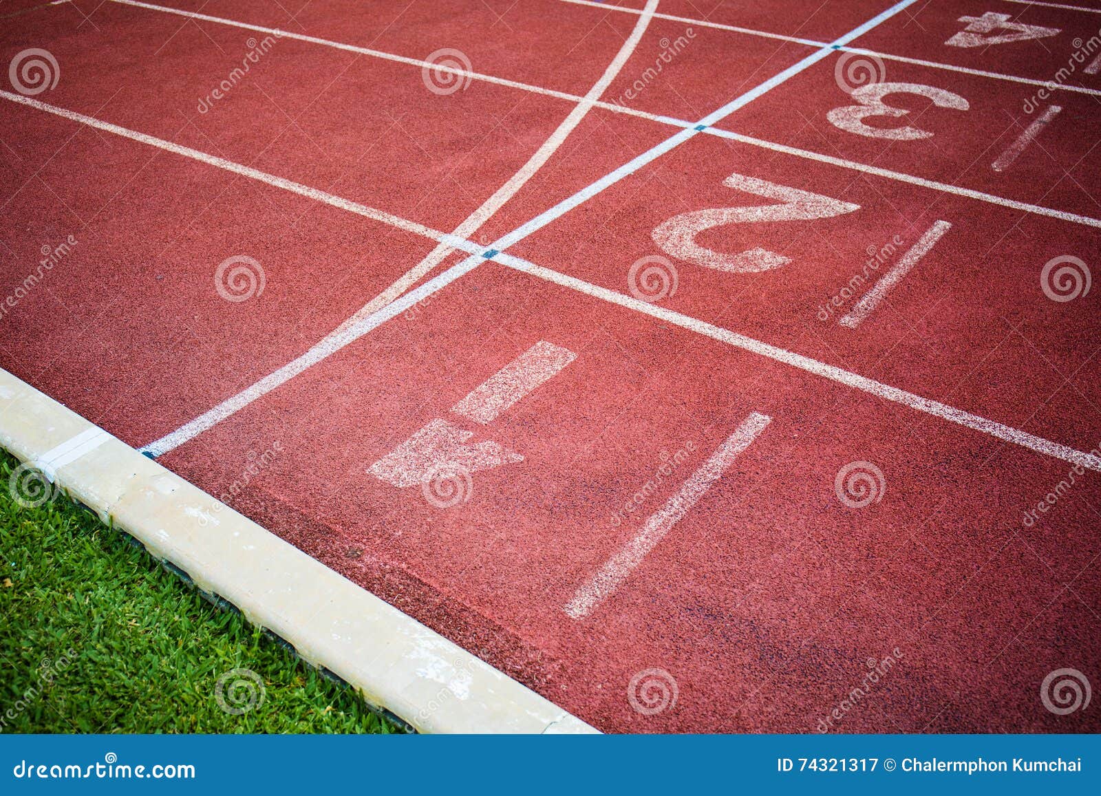 Start Track. Lines on a Red Running Track Stock Image - Image of ...