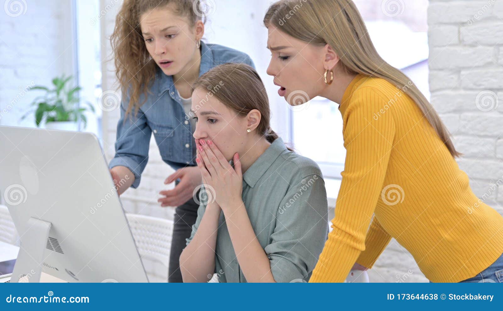 Start Up Team in Shock Reacting To Failure on Desktop Stock Photo ...