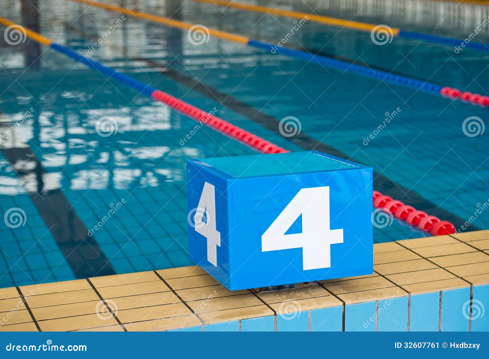 Starting blocks stock image. Image of jump, recreation - 32607761