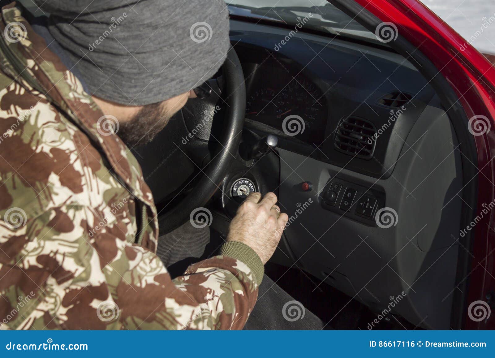 Starting Car in the Winter. Stock Photo - Image of interior, puts: 86617116